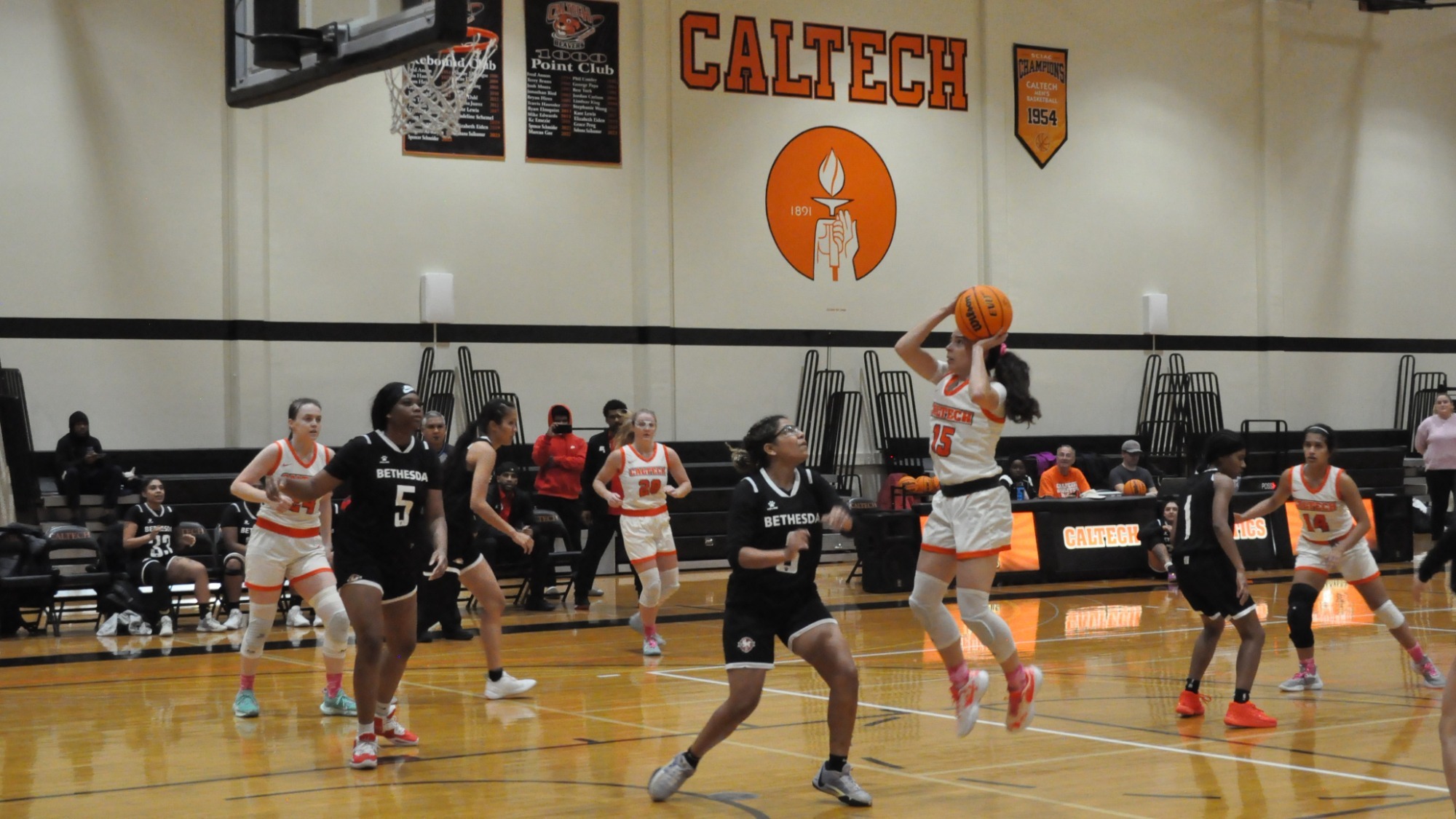 Milan Robinson - 2023-24 - Women's Basketball - California Institute of ...