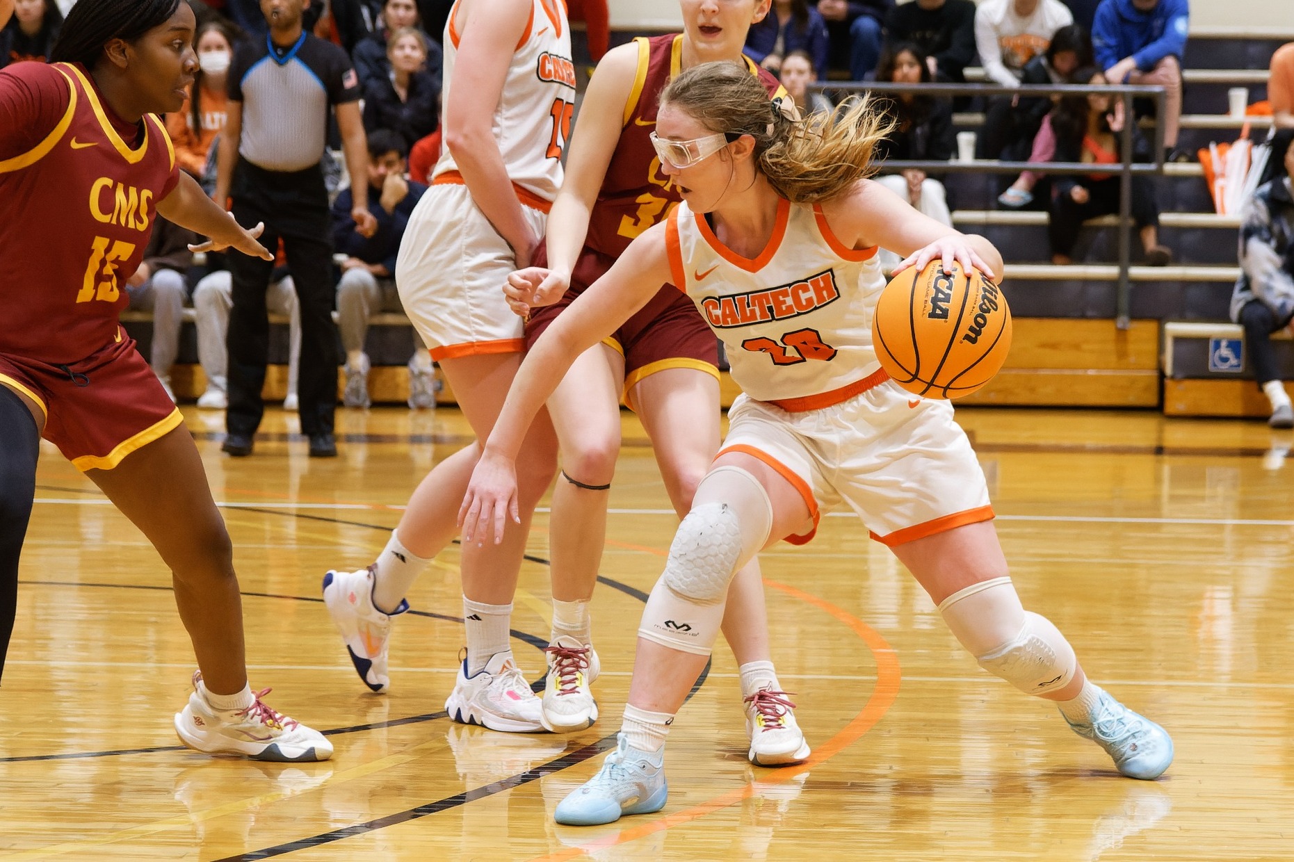 Vondra Explodes for 25 Points as Caltech Women’s Basketball Defeats ...