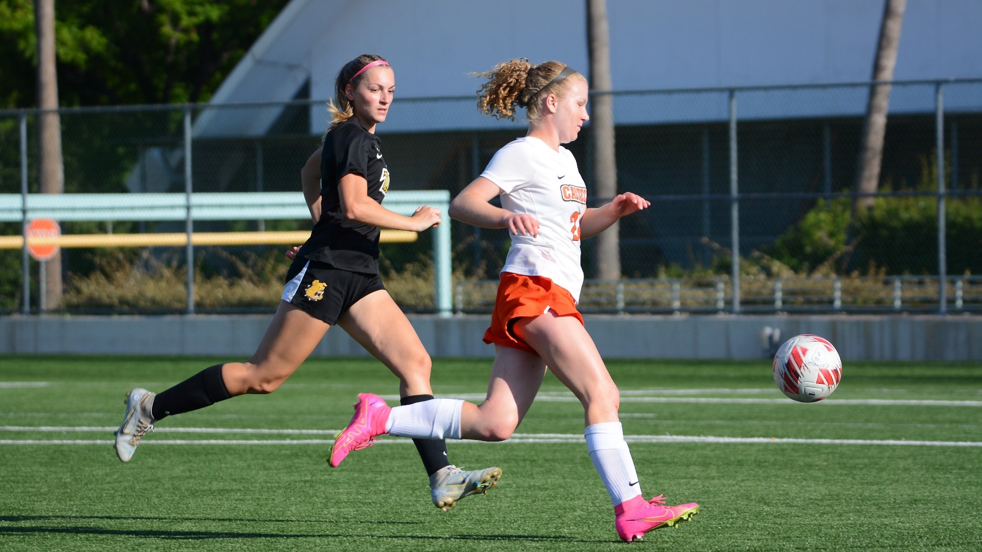 Kuester Scores Again as Caltech Women’s Soccer Faces Oxy - California ... Kuester Scores Again as Caltech Women’s Soccer Faces Oxy - California ...