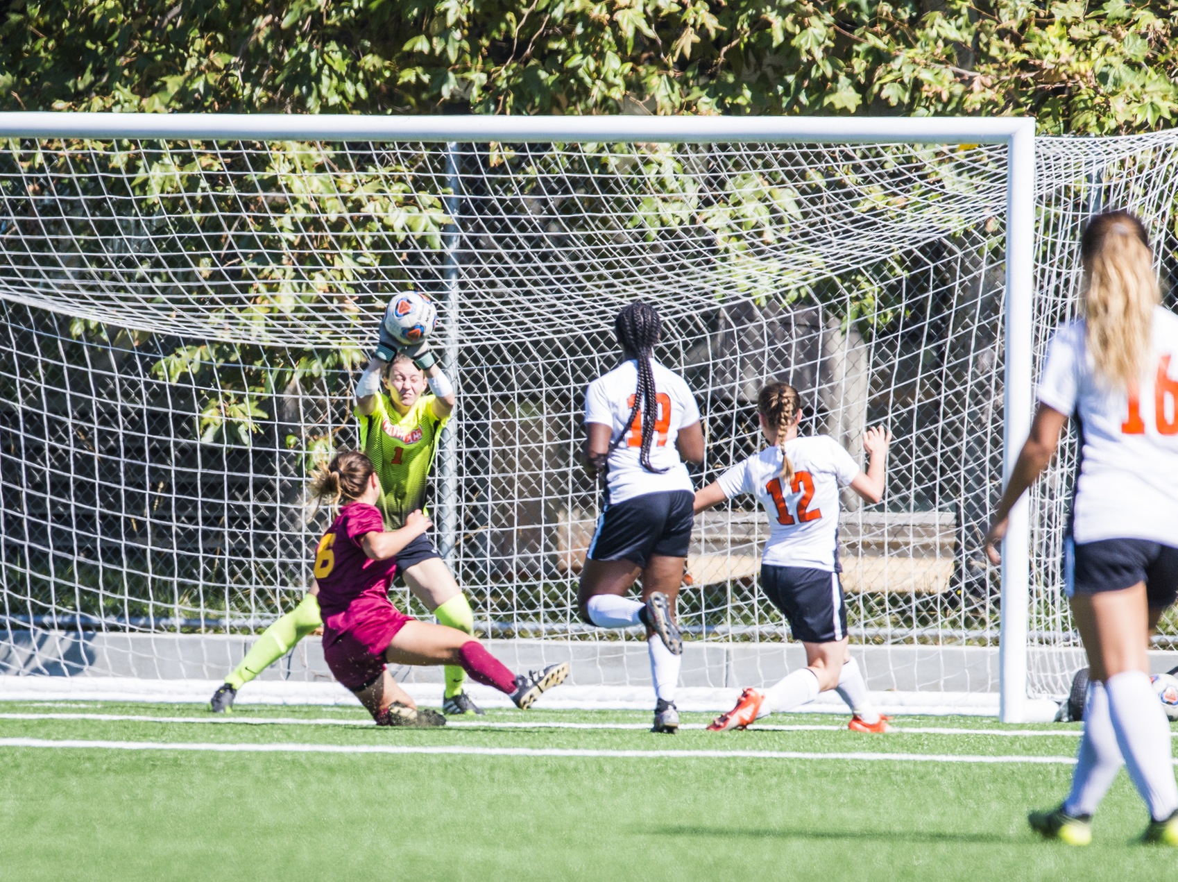 Drango Stops Seven at Pomona-Pitzer - California Institute of Technology