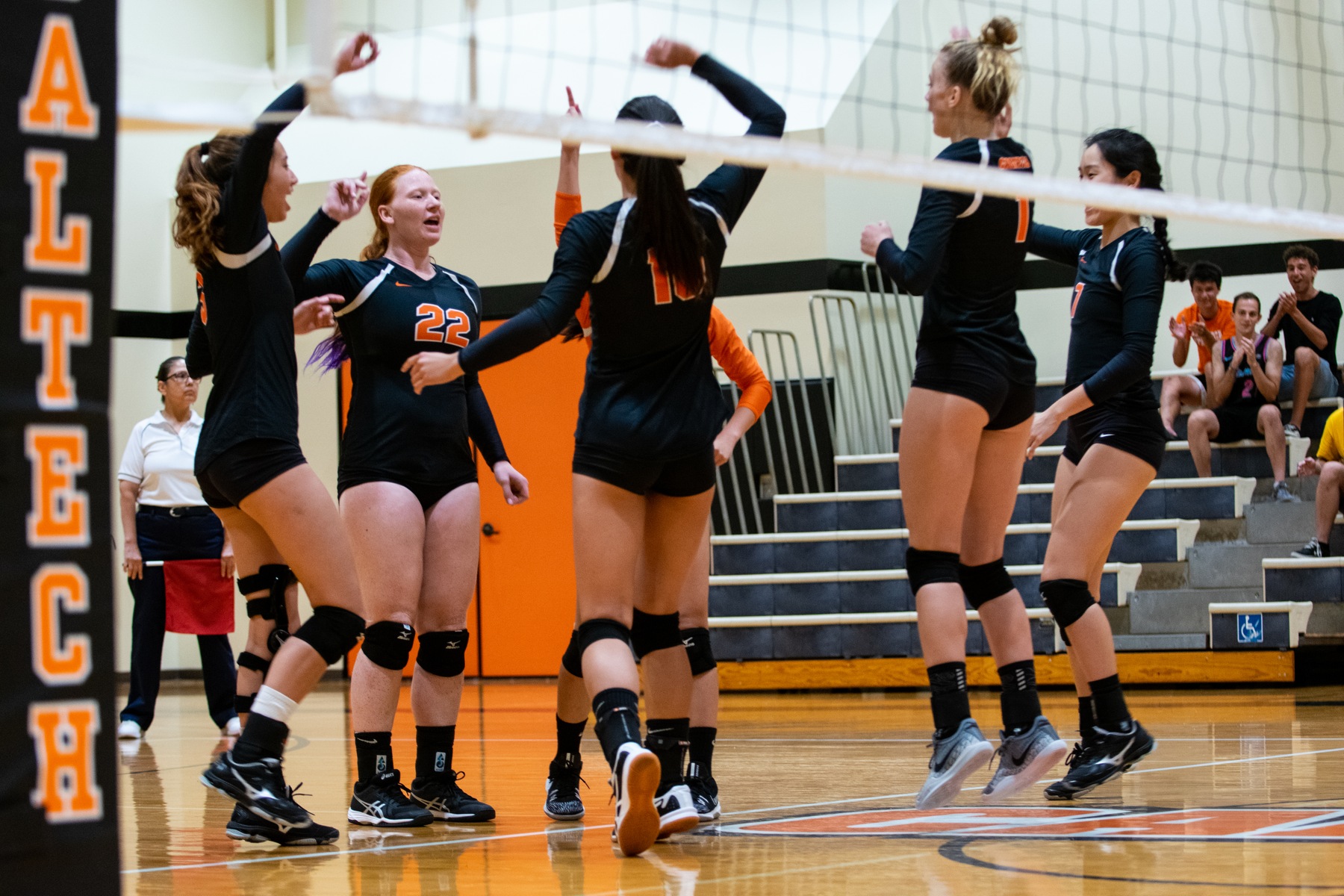Caltech Stuns Whittier in SCIAC Volleyball Opener - California ...