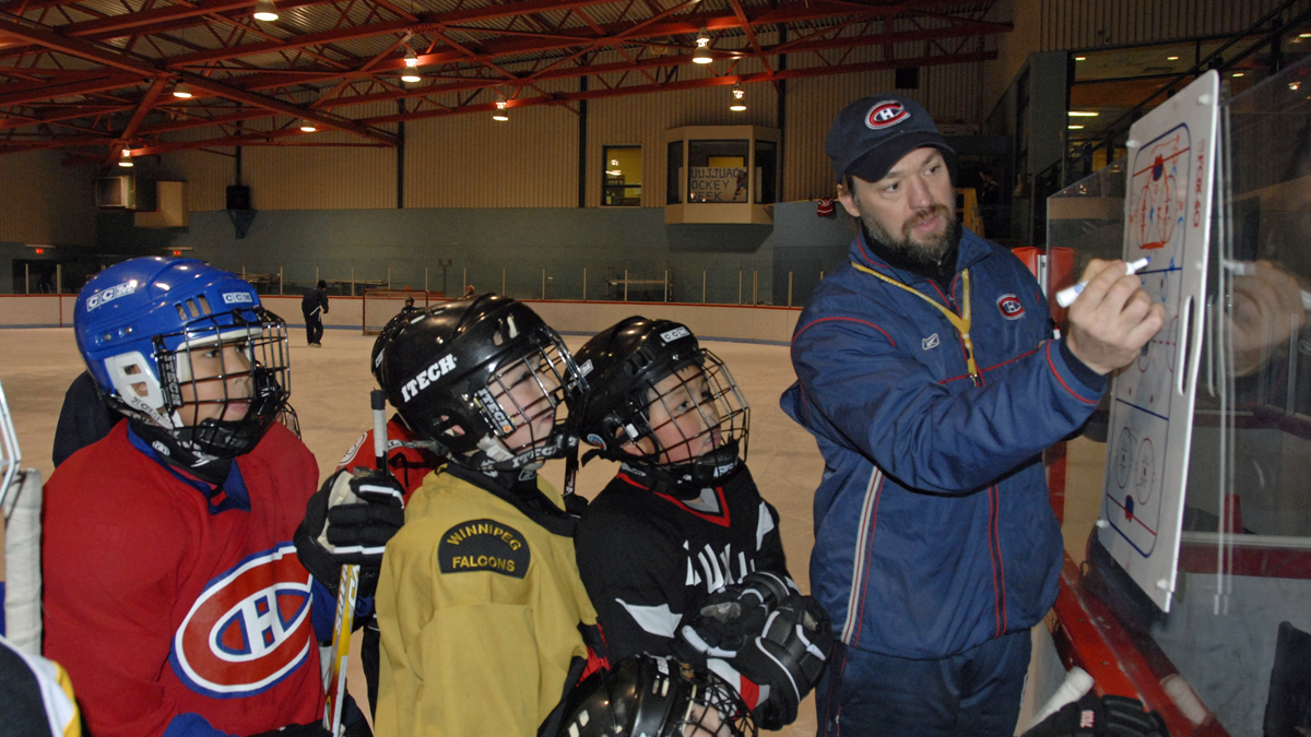 2016 Silver Anniversary Award winner: Joé Juneau - NCAA.org