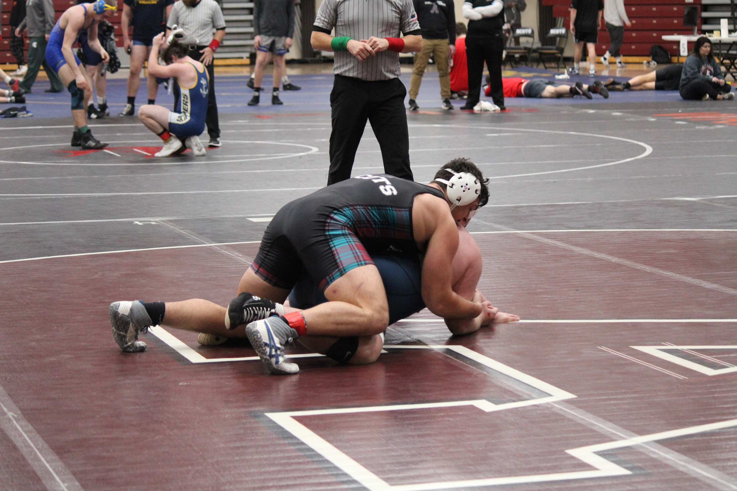 Scots Record Wins in Tough Field at Wheaton Invitational - Alma College