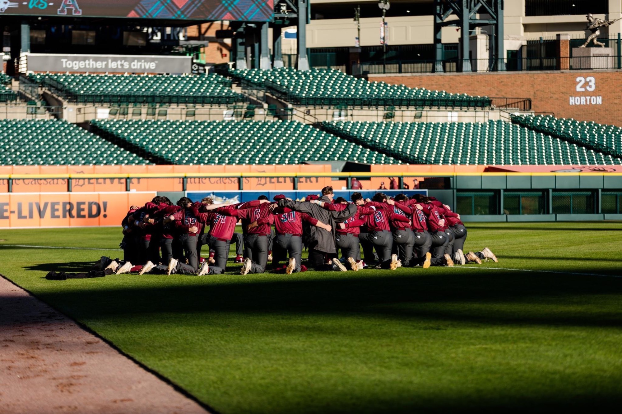 Baseball Concludes Season in MIAA Tournament - Alma College