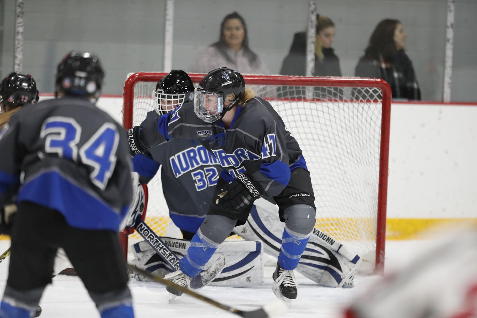 Lexie Martinez - Women's Hockey (NCAA) - Aurora University Athletics