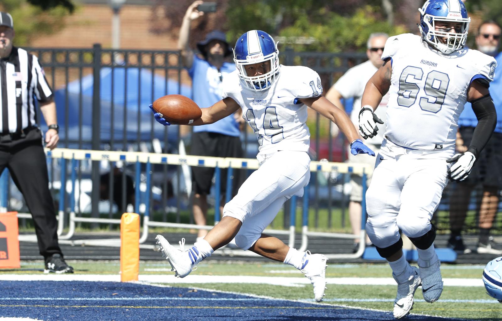 Spartans dominant at Elmhurst in road victory - Aurora University Athletics