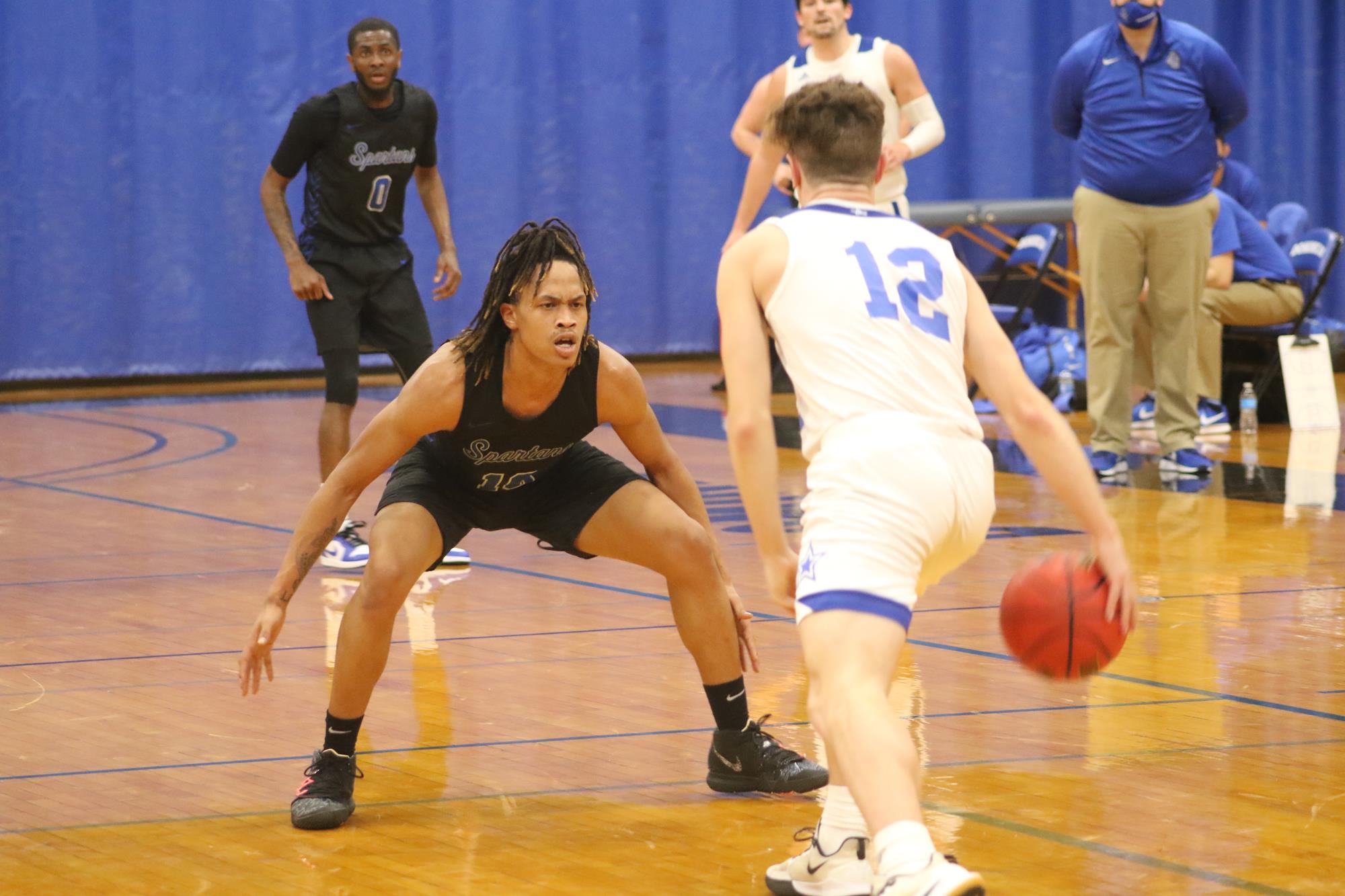 Spartans fall to hot shooting Regents - Aurora University Athletics