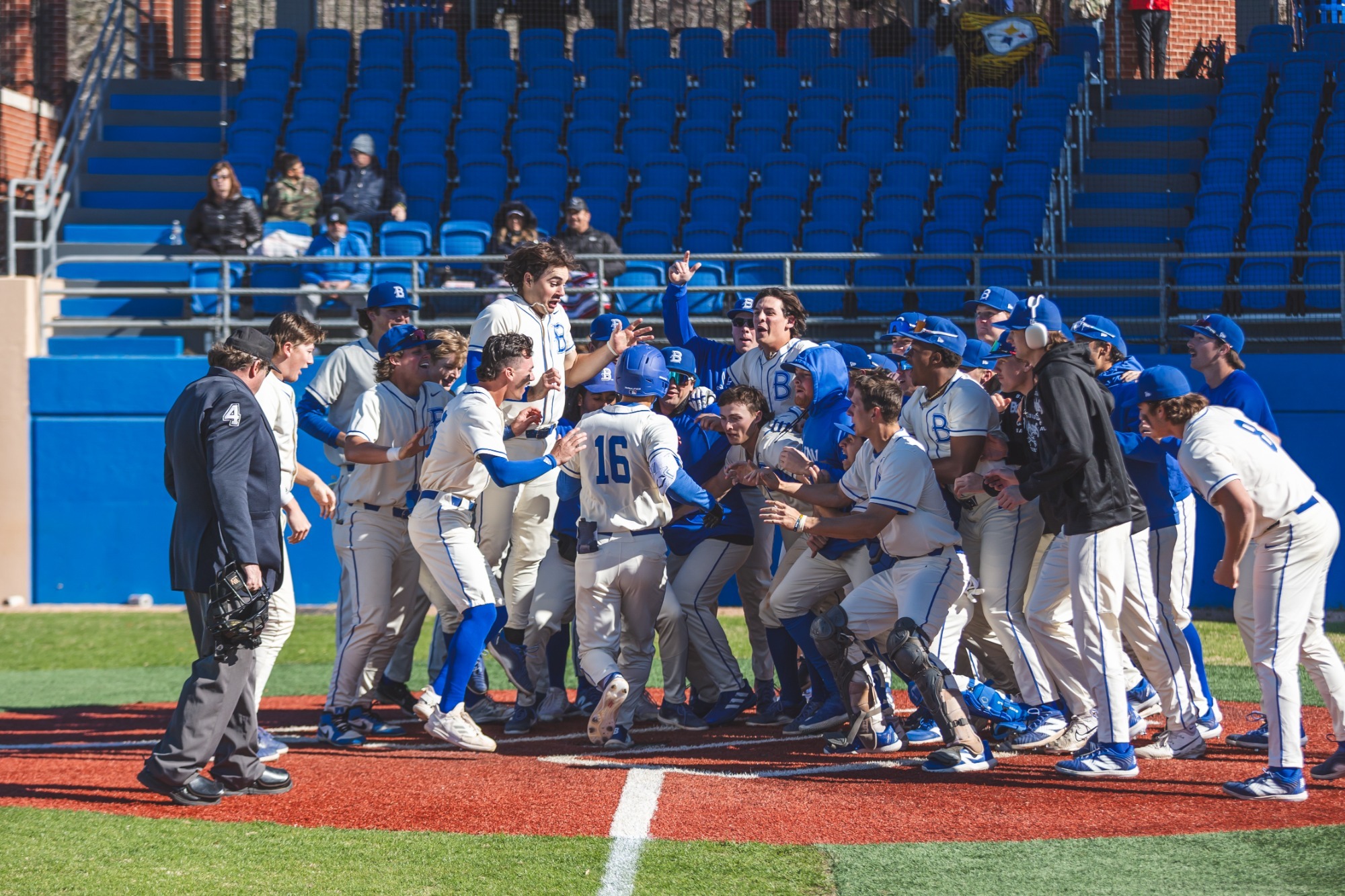 McGinnis' power display helps No. 4 Buccaneers earn split with No. 11 ...