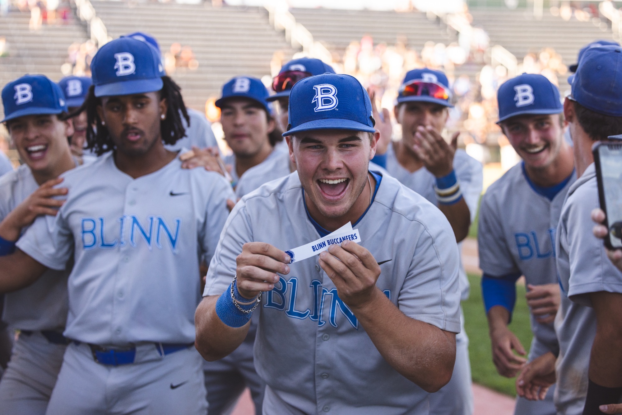 No. 8 Blinn moves one step closer to JUCO World Series title with wild ...