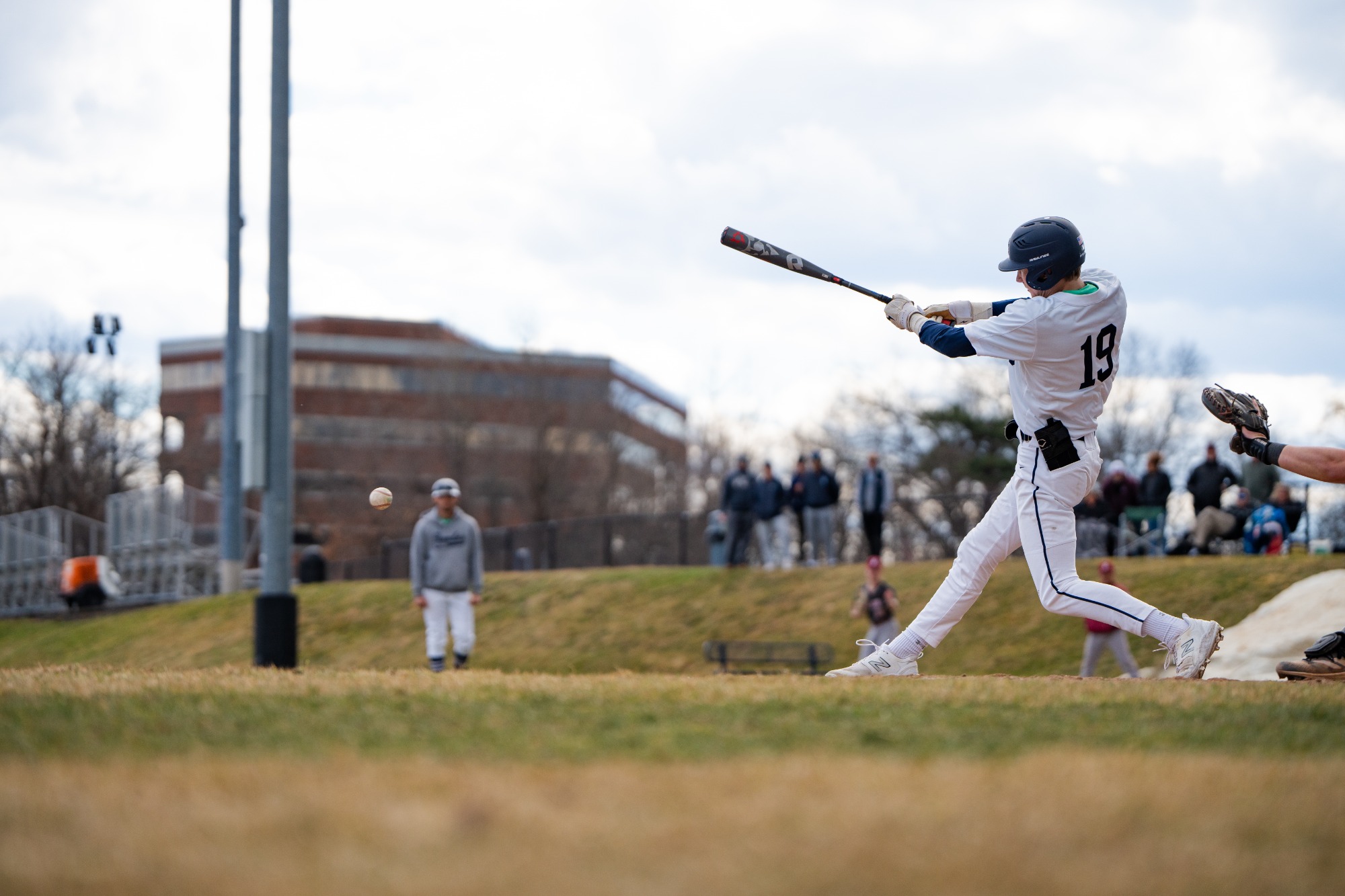 Baseball edged by Amherst, 4-3 - Brandeis University