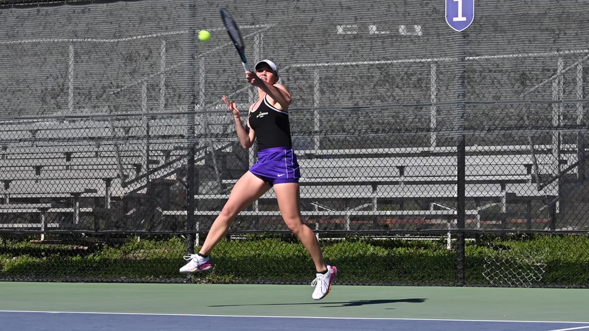 Regals Defeat Linfield - California Lutheran University