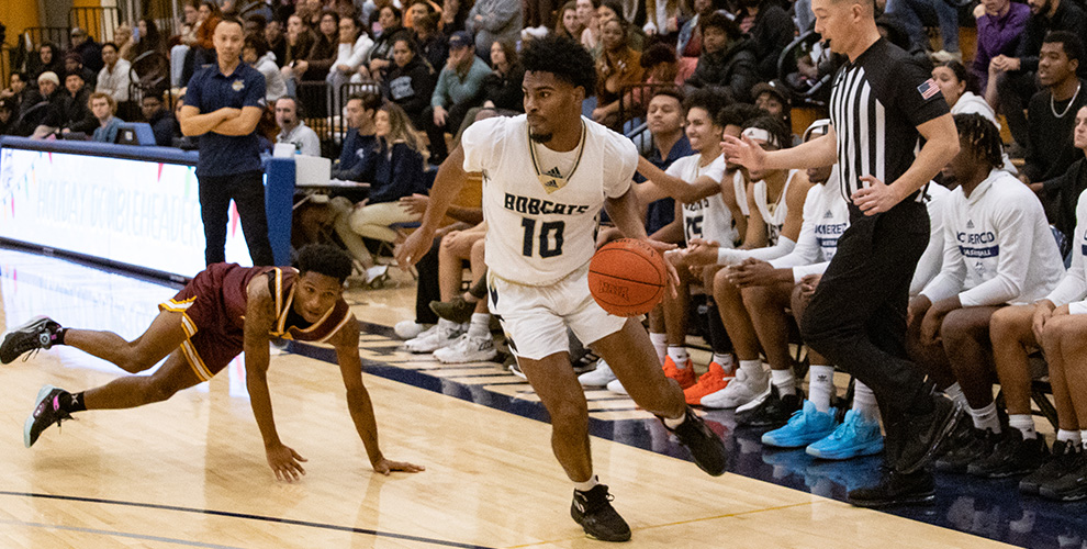 Bobcats Dominate BenU Mesa Behind a Big Second Half - University of ...