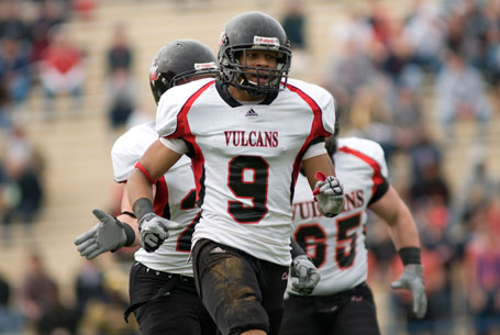 Rontez Miles - Football - California University of Pennsylvania Athletics