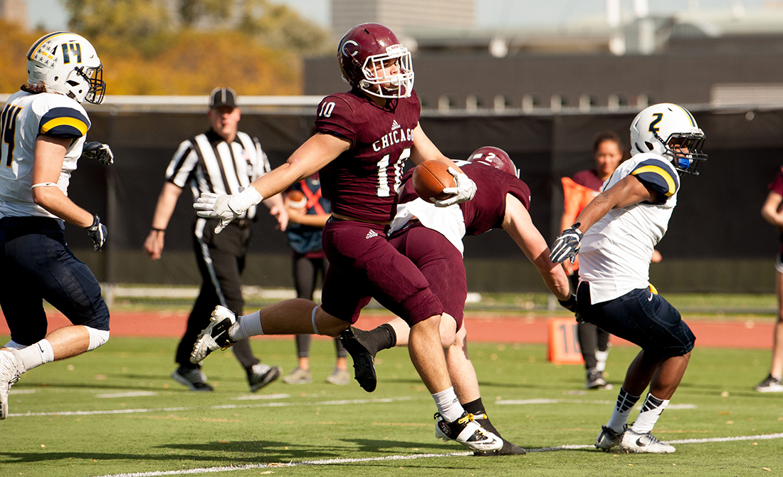 Carroll Bulldozes Macalester, Maroon Football Wins 19-14 on Senior Day ...