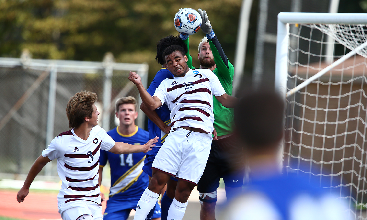 Second-Half Flurry Lifts UChicago Men's Soccer Past #21 North Park, 3-1 ...