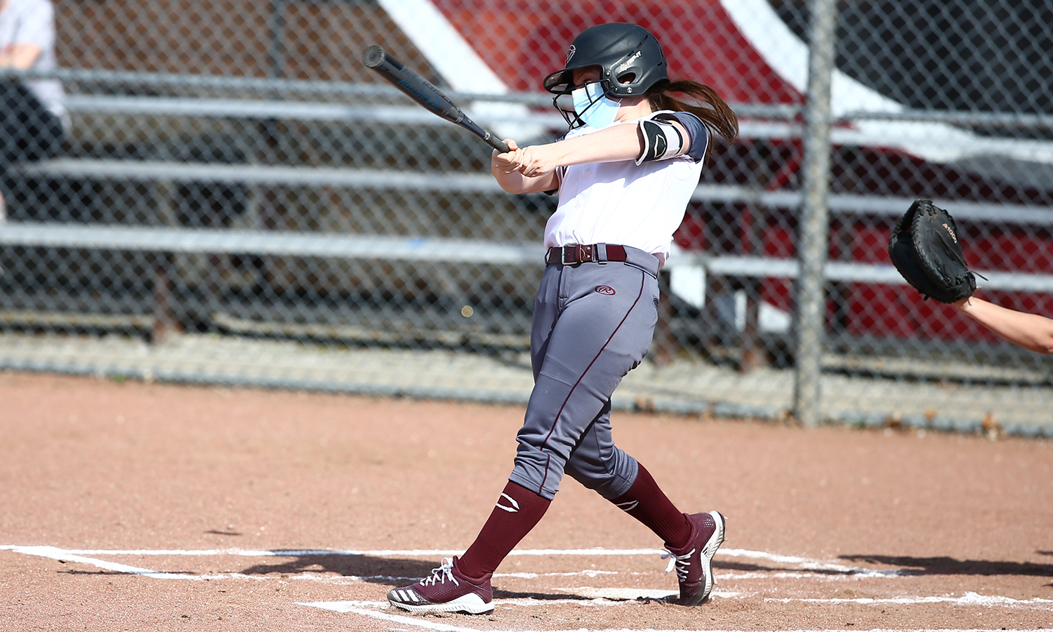 Maroon Softball Defeats Union and Rhodes - University of Chicago