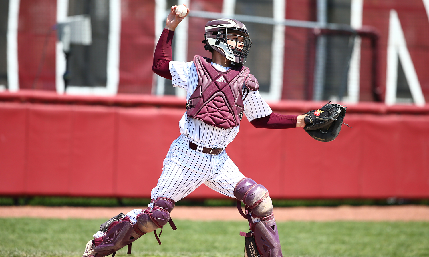 Maroon Baseball Drops a Pair to Transylvania - University of Chicago