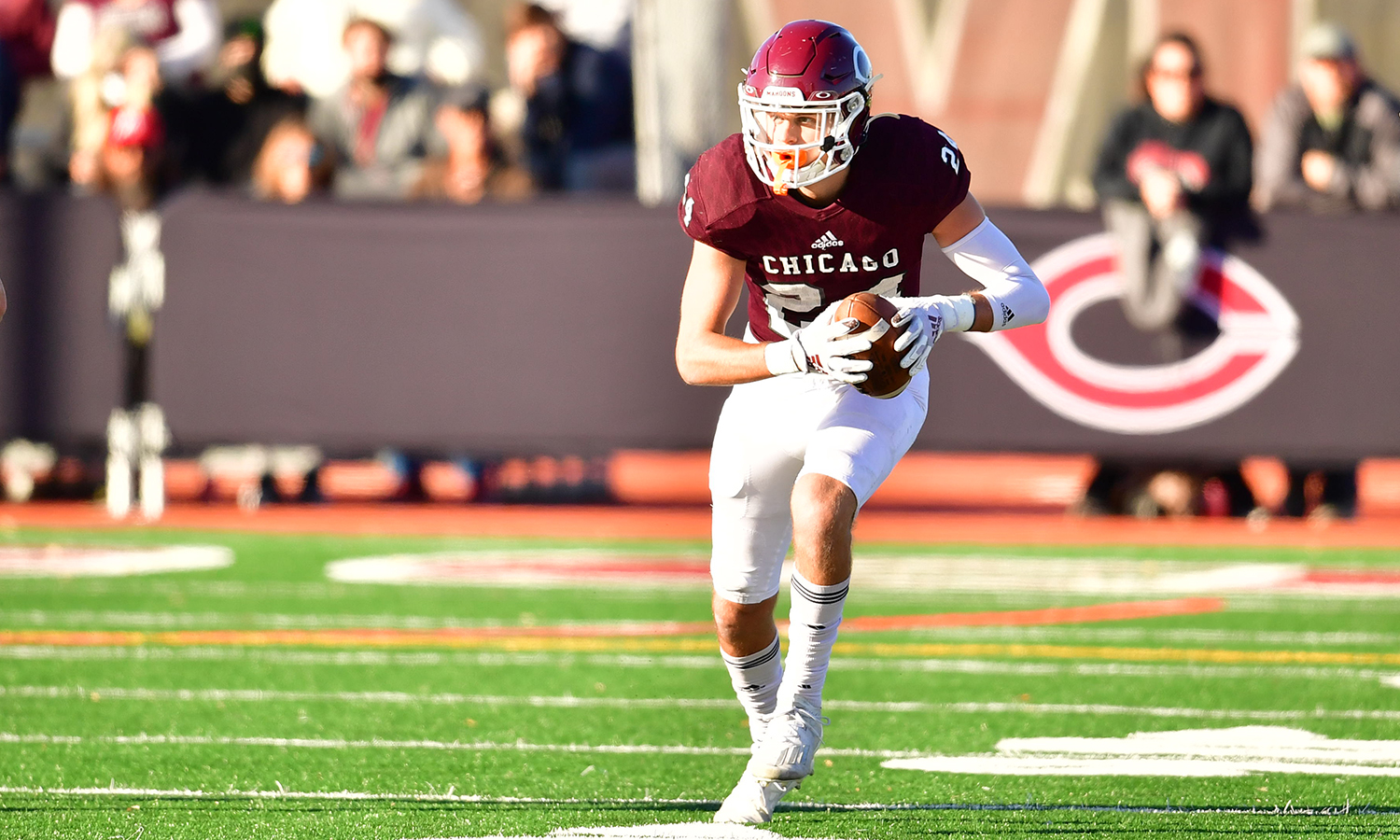 Maroon Football Beats Concordia Chicago 34-14 in Season Opener ...