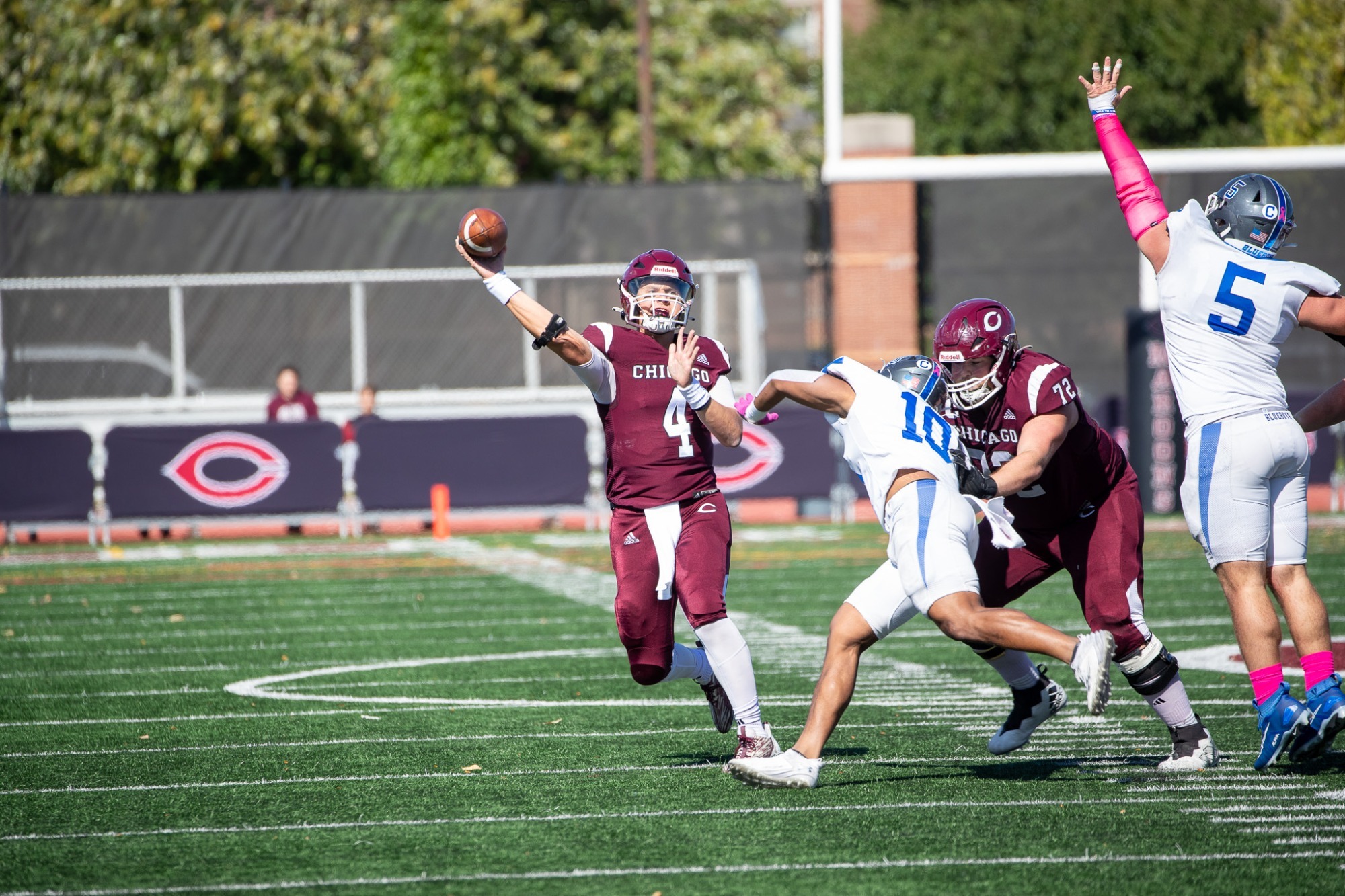 Big Plays Highlight Homecoming Football Victory - University of Chicago