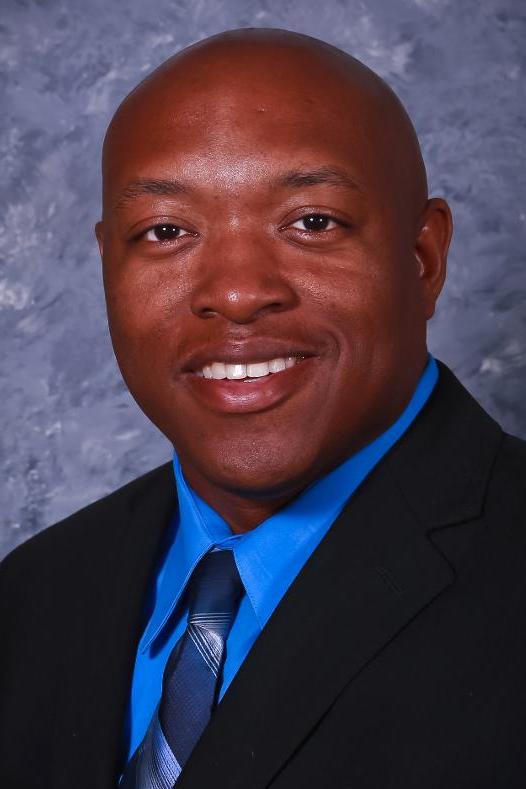 Bernard Scott - Associate Head Coach - Women's Basketball Coaches ...