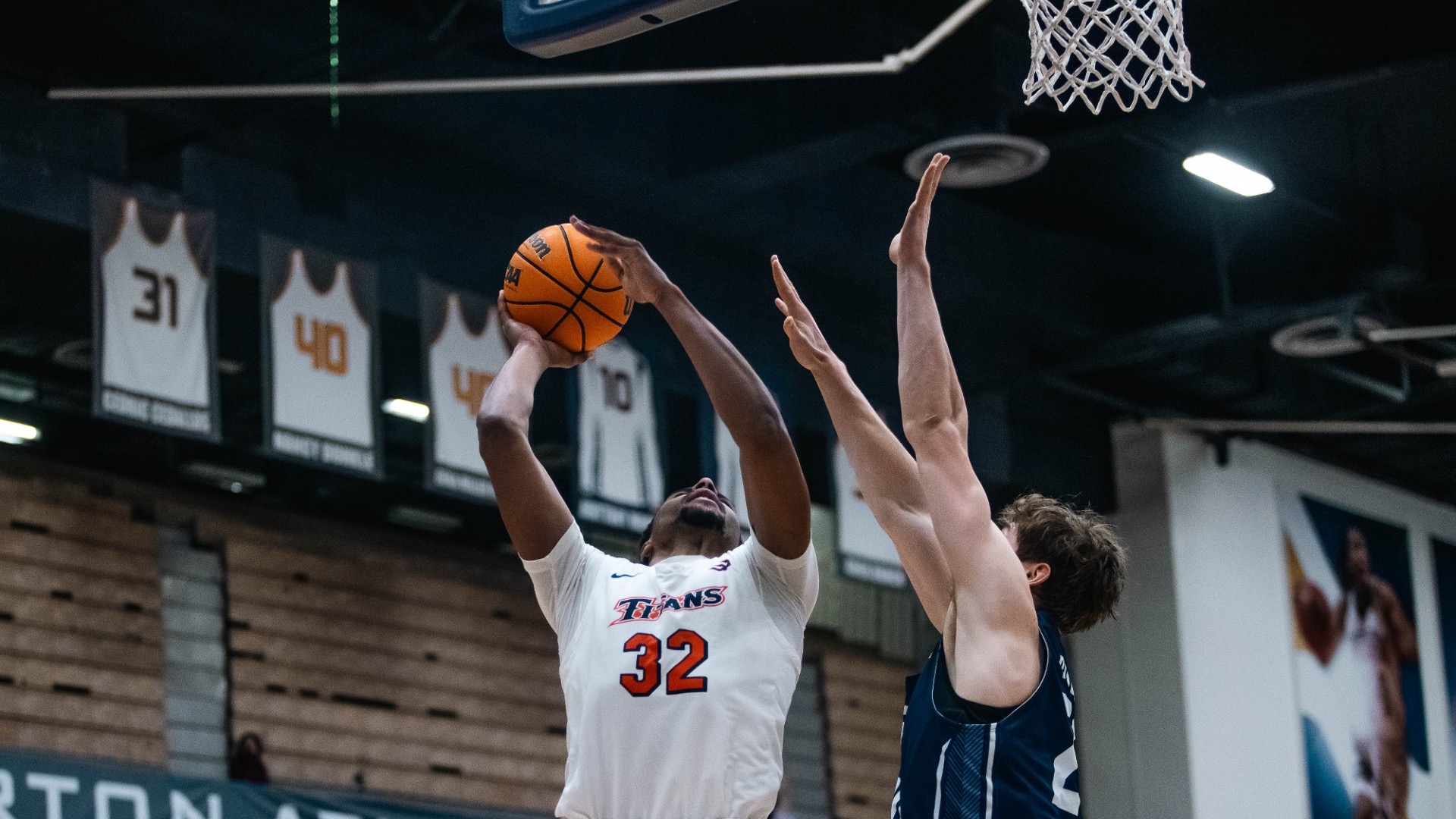 Titans Drop Road Contest to UC Davis - California State University ...