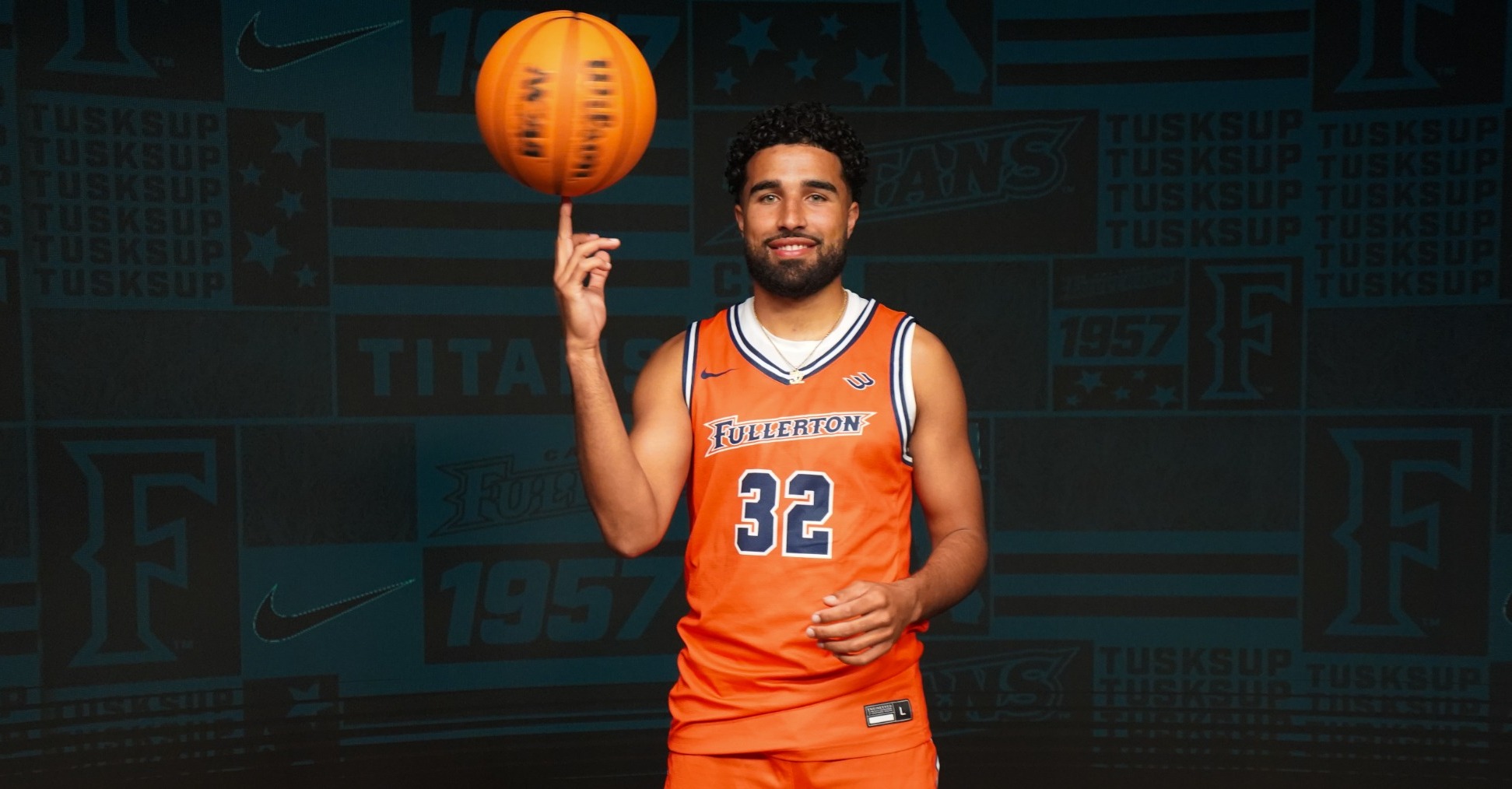 Jackson Rowe Signs Two-Way Contract with Golden State Warriors ...