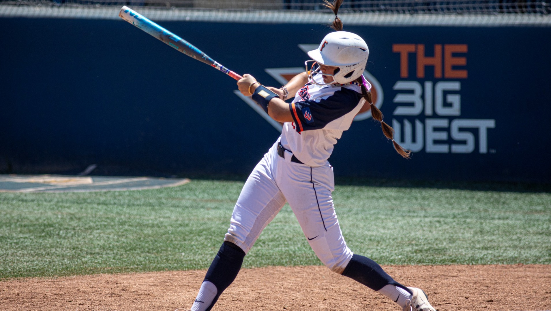 Jenica Silvas Set to Compete with U-18 Mexico National Softball Team at ...