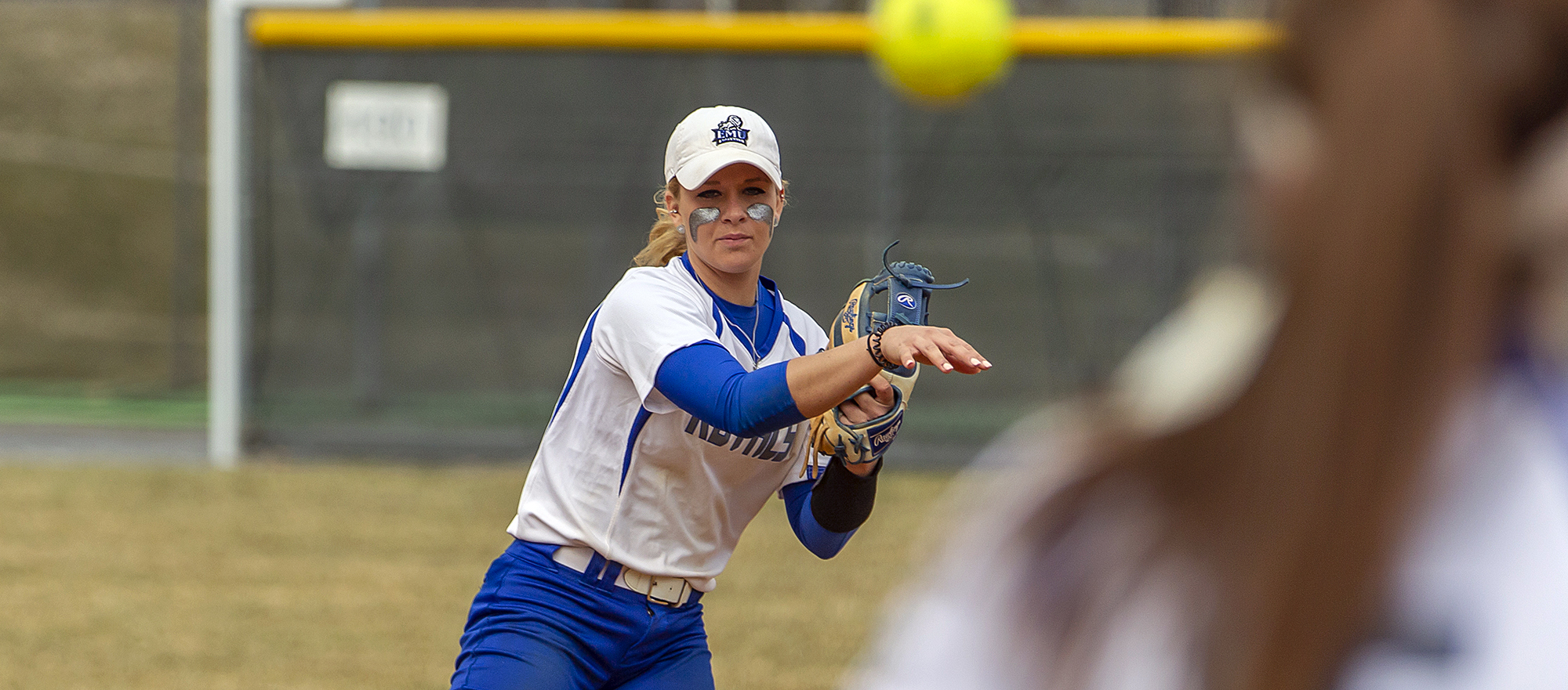Virginia Wesleyan Hooks EMU Softball Women In Harrisonburg - Eastern ...