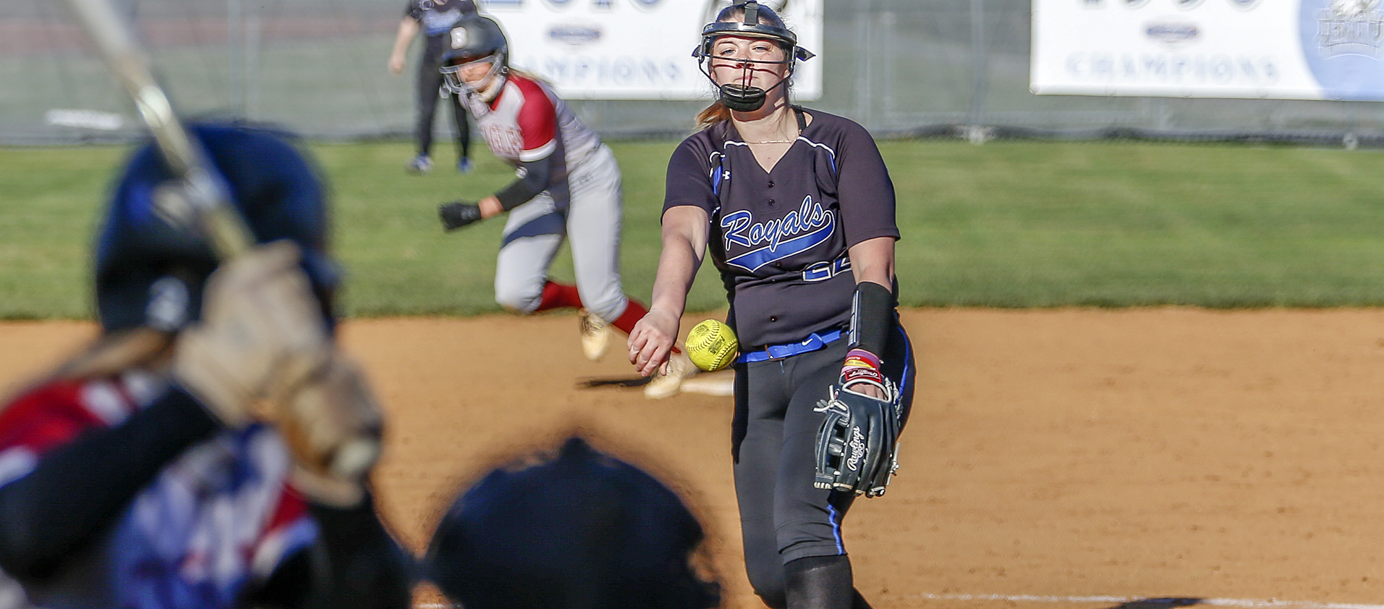 Homeruns And Clutch Hits Turn Into Comebacks - Eastern Mennonite University