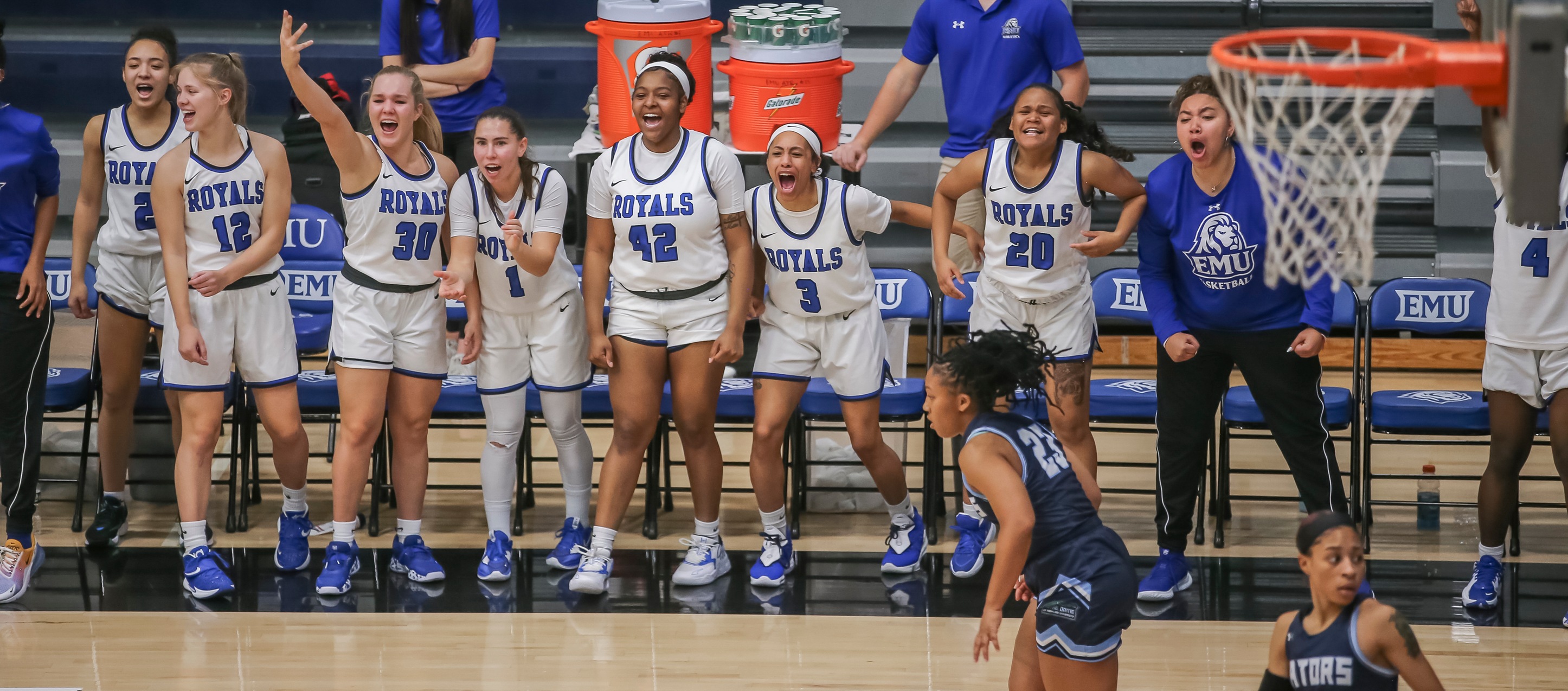 Royals Pick up Thrilling OT Road Win - Eastern Mennonite University