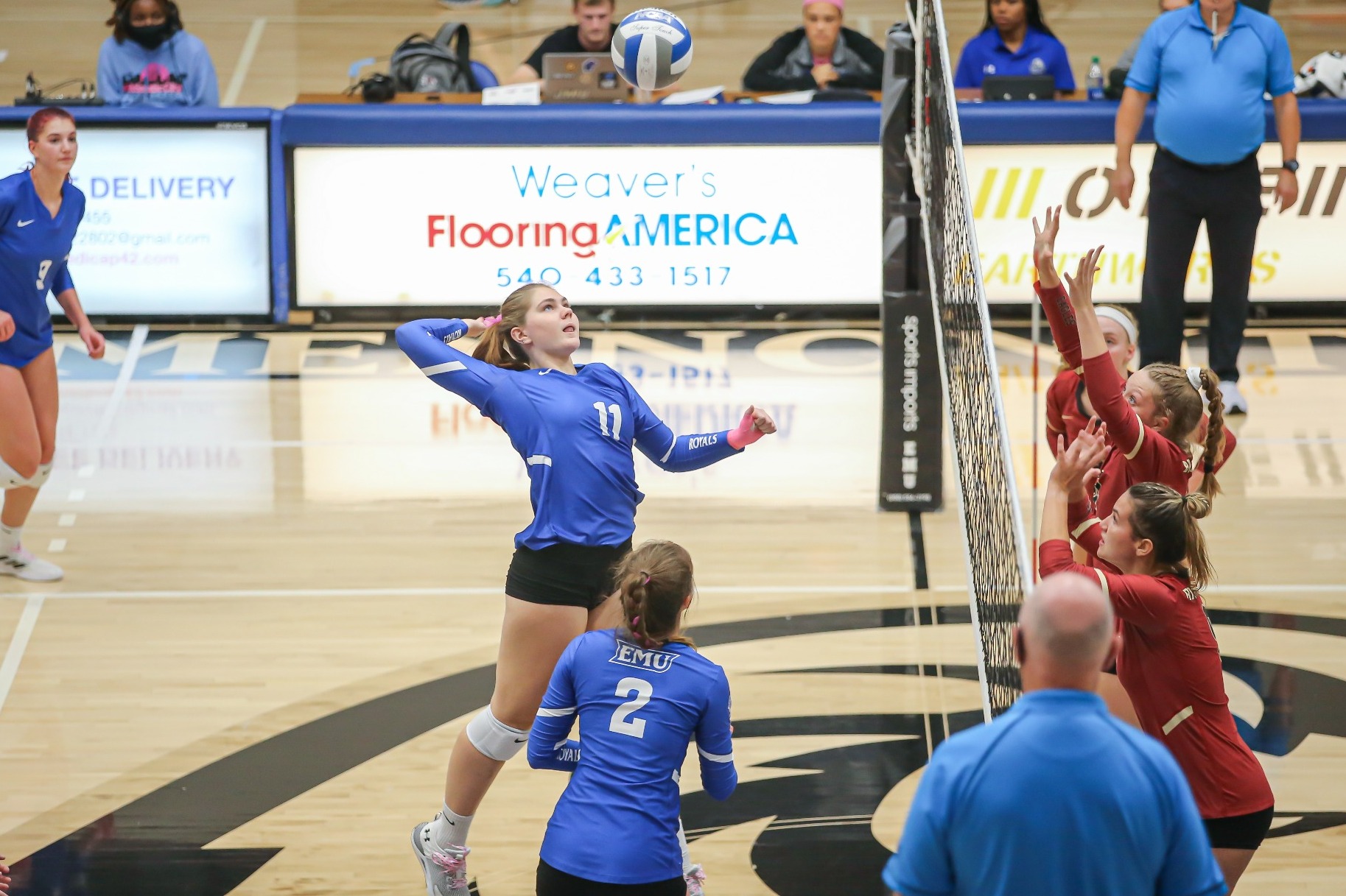 Royals Fall to Ursinus, Sweep McDaniel - Eastern Mennonite University