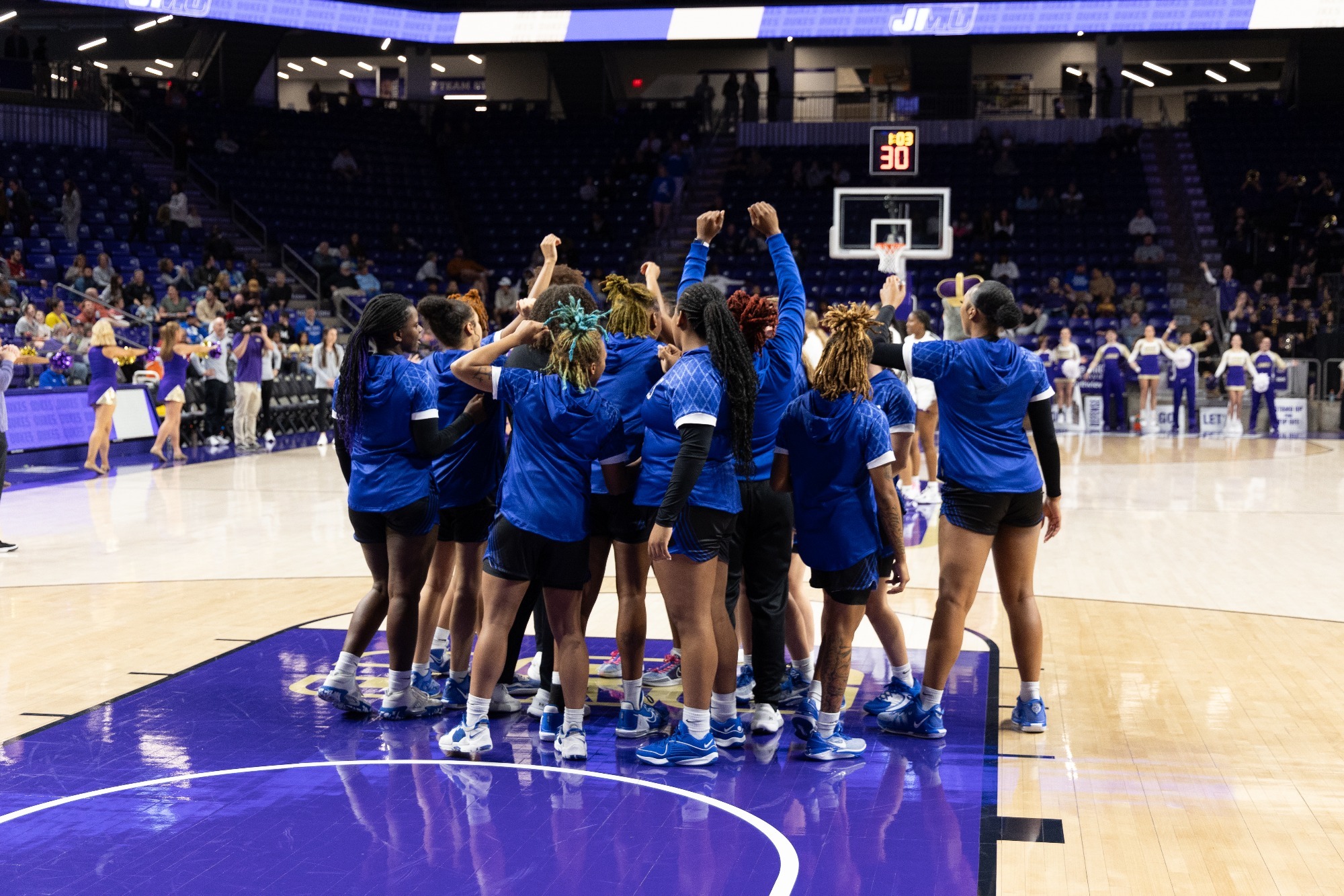 Royals Drop Sunday Showdown to Averett, 87-71 - Eastern Mennonite ...