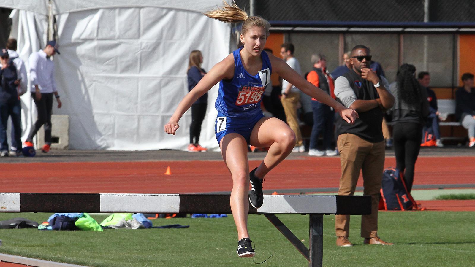 Kate Bushue - Women's Track - Eastern Illinois University Athletics
