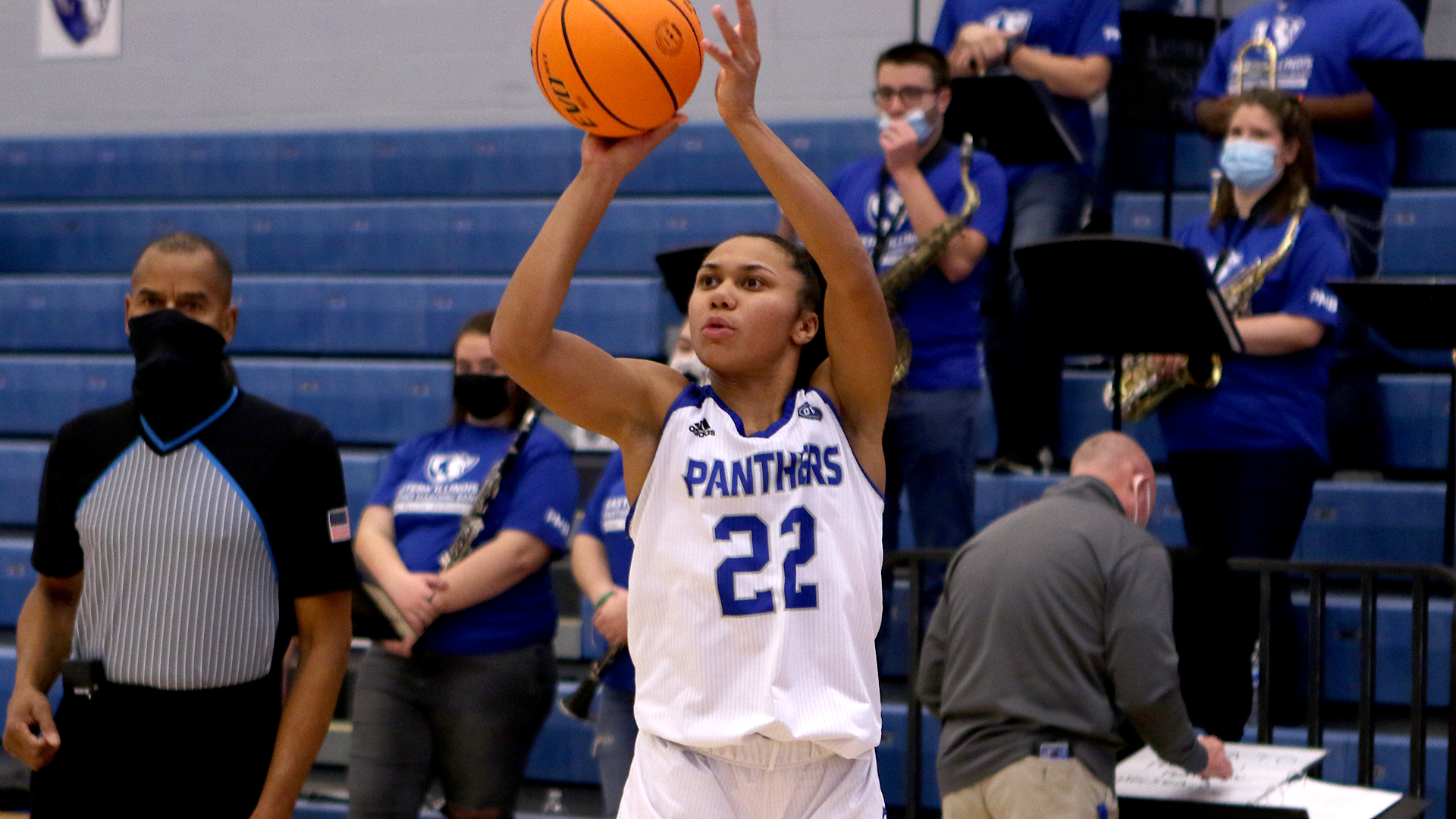 Lariah Washington - Women's Basketball - Eastern Illinois University ...
