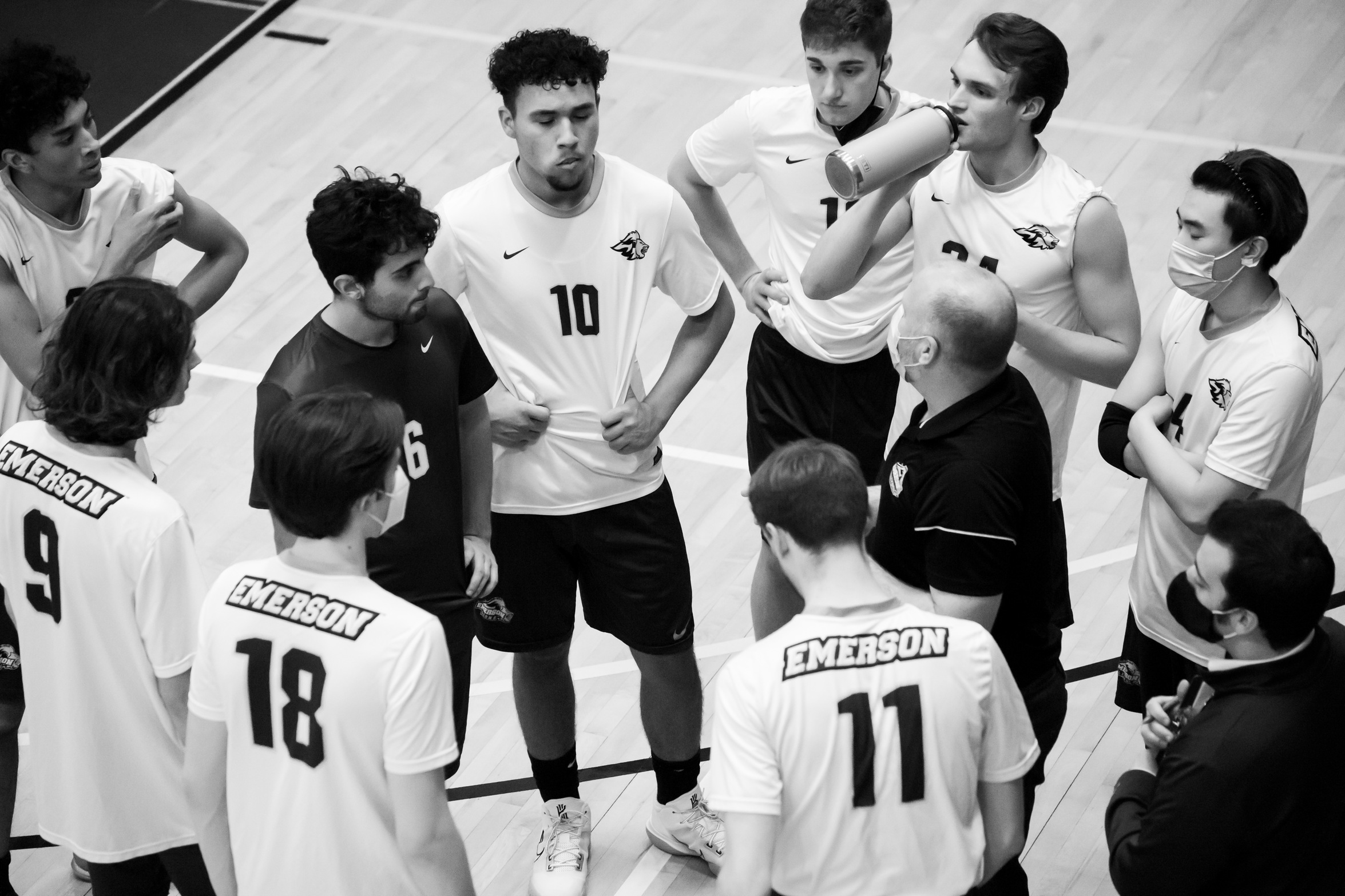 Men's Volleyball Upended By Regis (Mass.) & King's (Pa.) - Emerson College