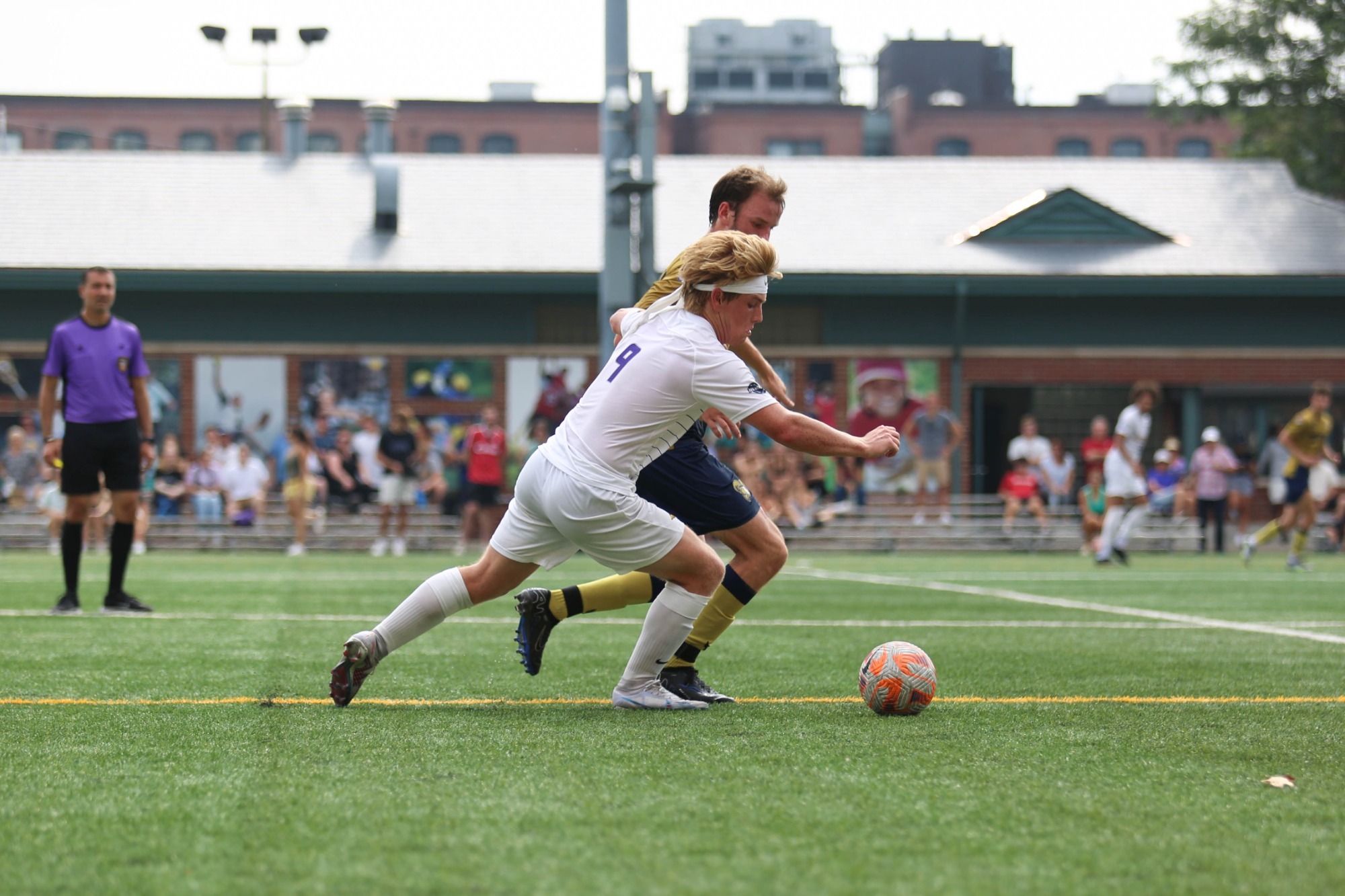 Men's Soccer ends in a 1-1 Draw at Suffolk - Emerson College