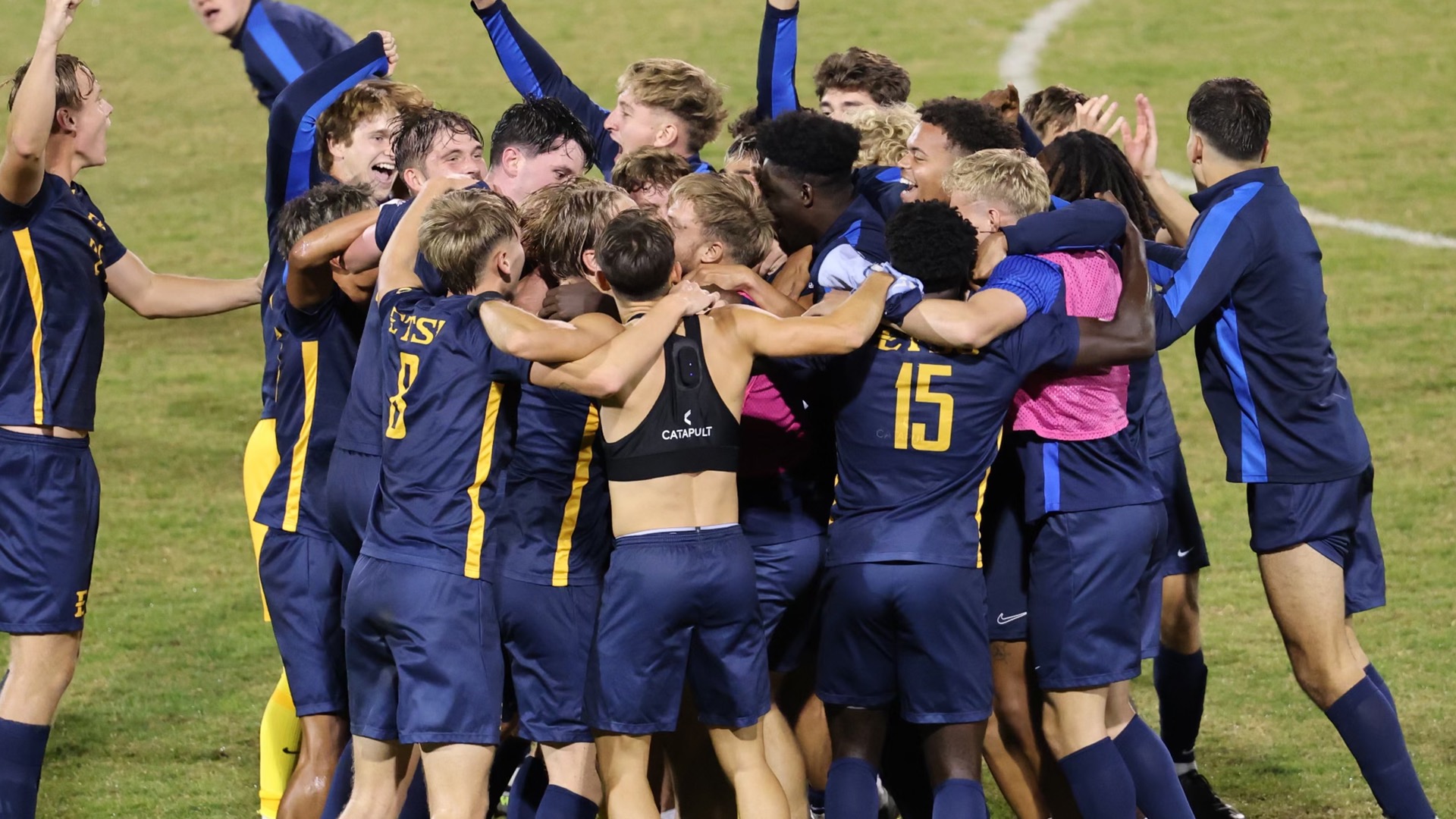 McKenna scores in final seconds; Bucs win SoCon regular season title ...