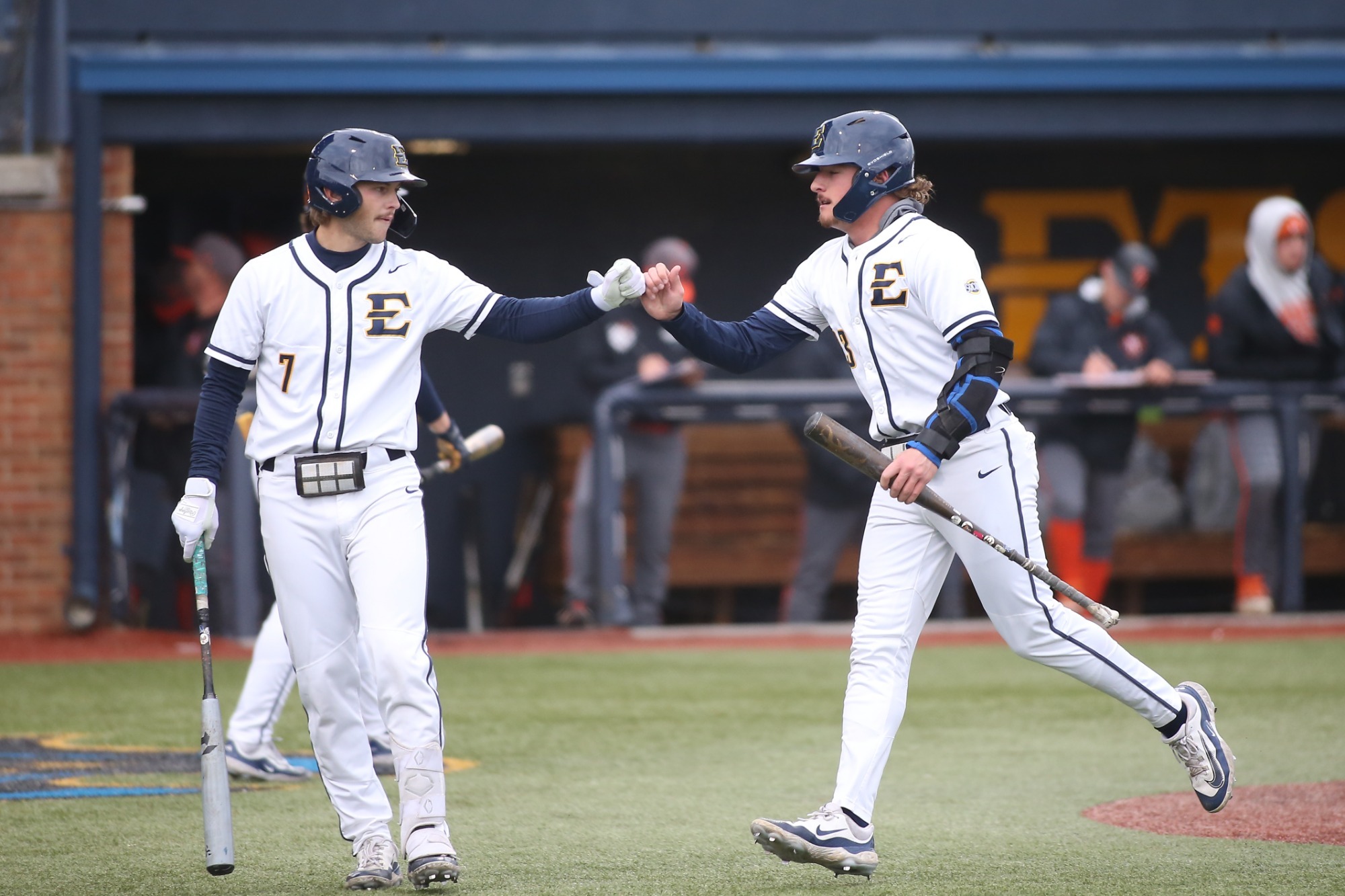 Mercer evens the series with ETSU, 8-5 - East Tennessee State University