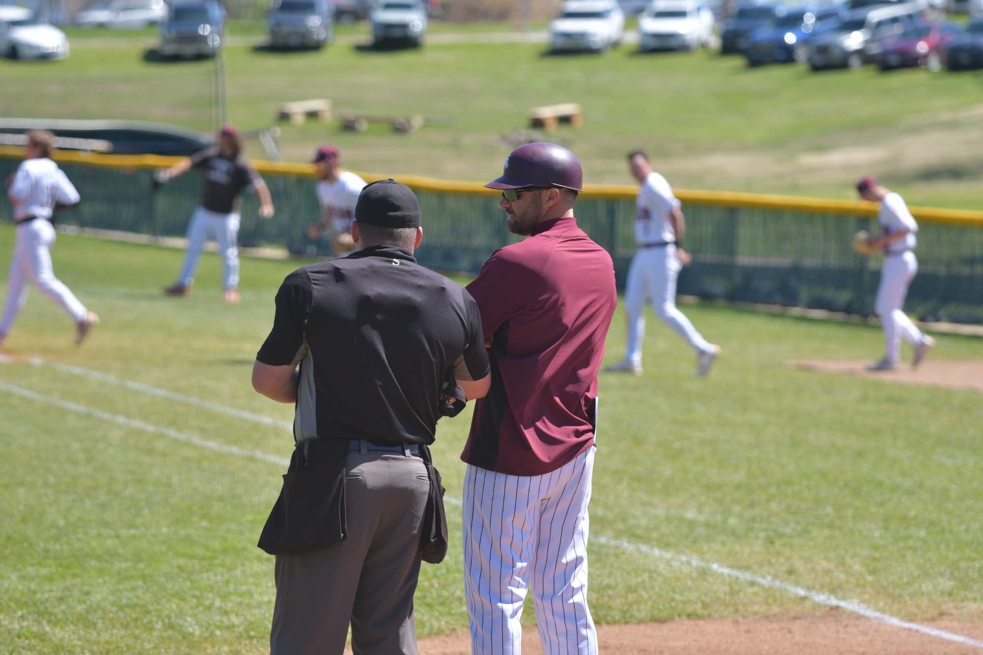 Valor Baseball Keeps Conference Tournament Hopes Alive, Sweeps York on ...