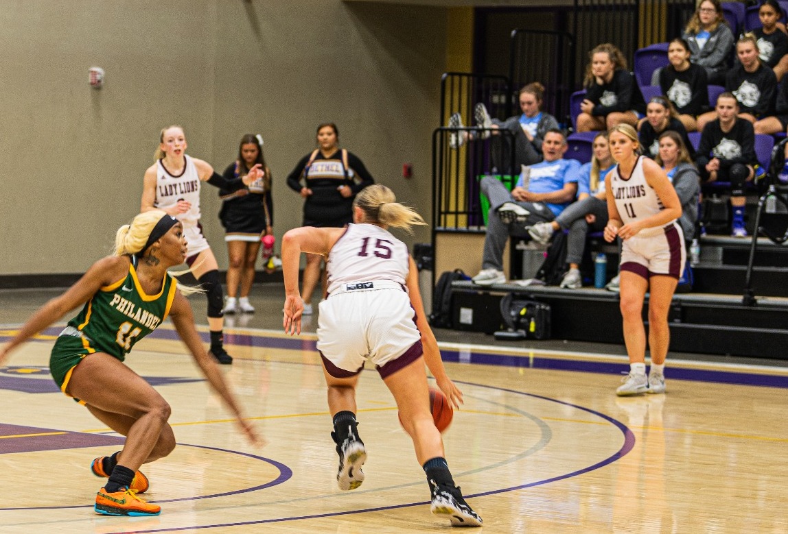 Women's basketball falls in season opener - Freed-Hardeman University