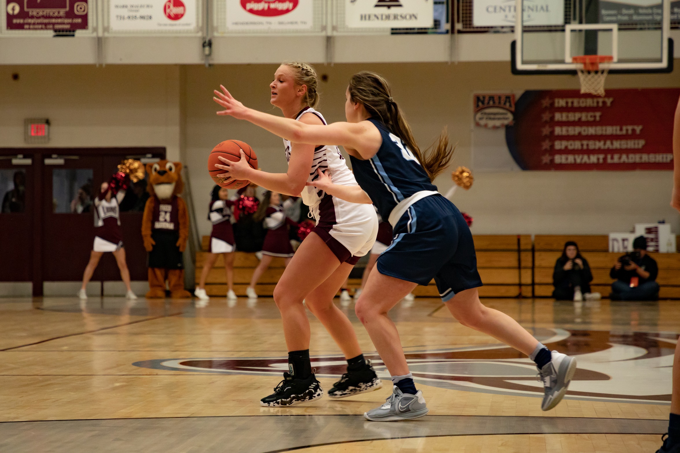 Even quarter defense helps FHU to second win - Freed-Hardeman University