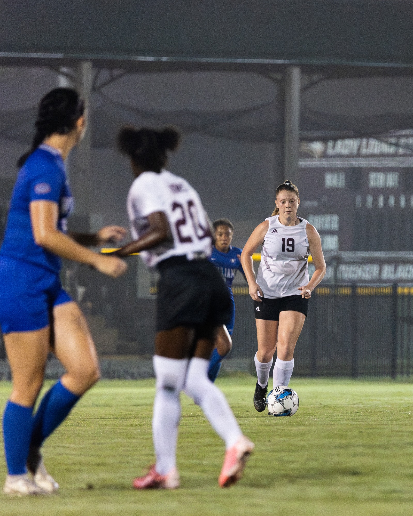 Women's soccer picks up state champion midfielder - Freed-Hardeman ...
