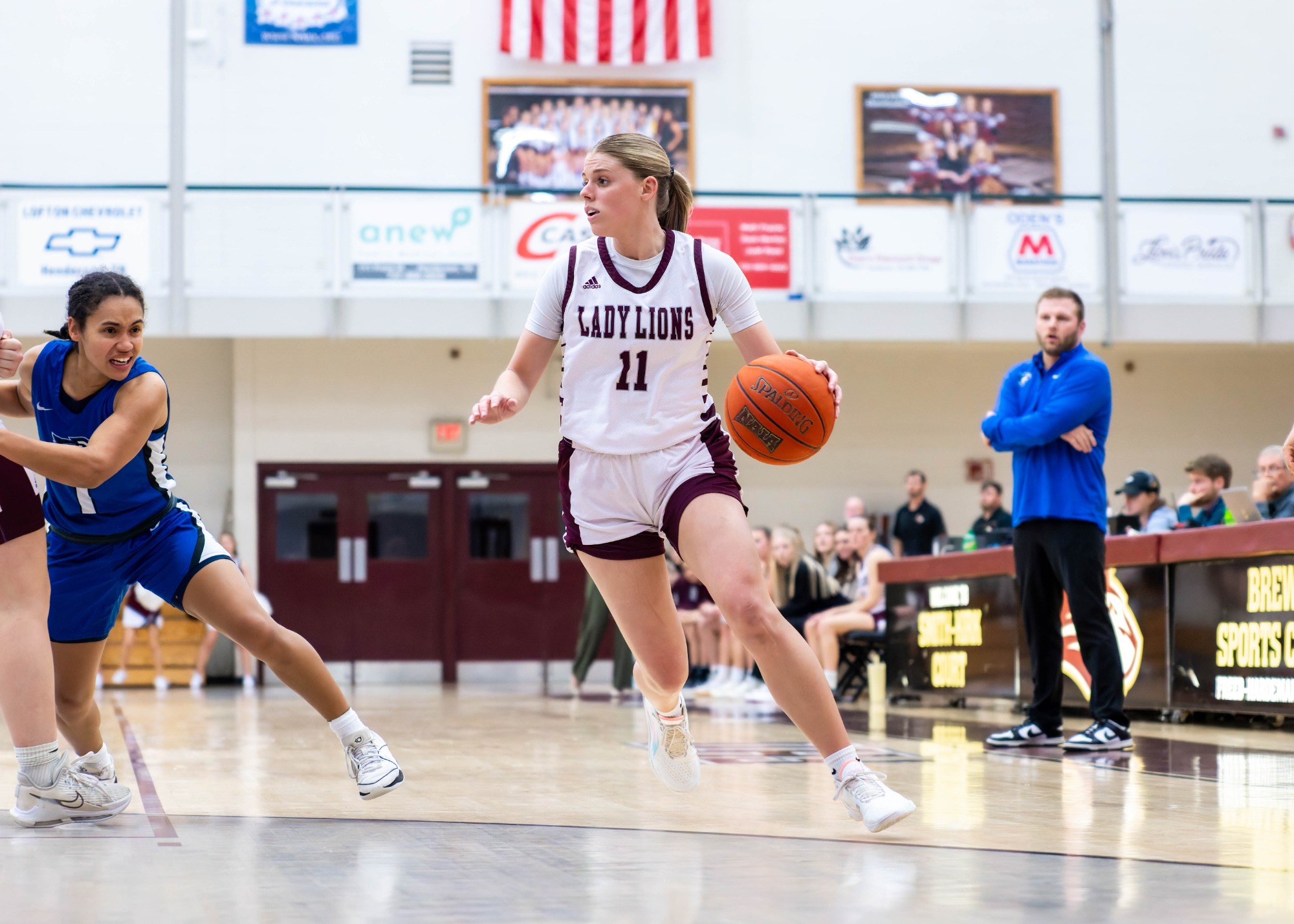Odom's double-double helps FHU stay perfect - Freed-Hardeman University