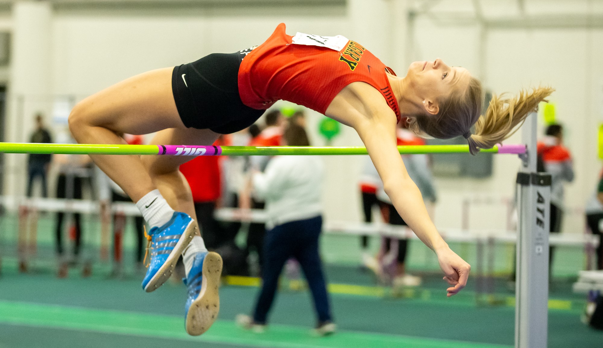 Emily Saville - 2021-22 - Track & Field - University of Calgary Athletics