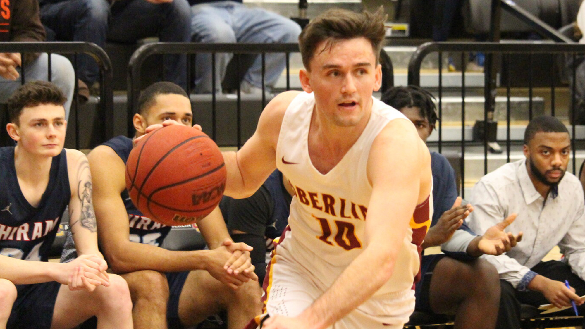 Fioretti Becomes All-Time Assist Leader as Yeomen Chomp Gators ...