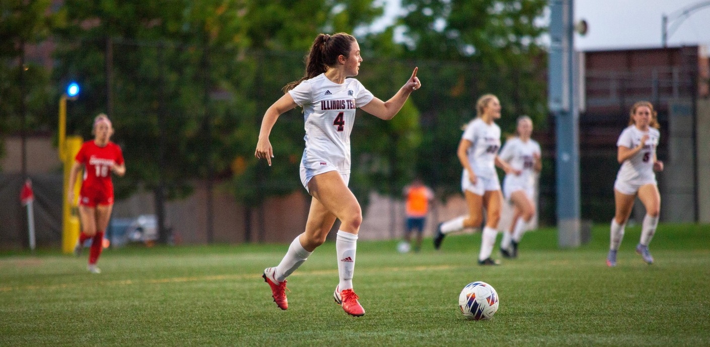 Women's Soccer Dominate Elmhurst to 7-0 Victory - Illinois Institute of ...