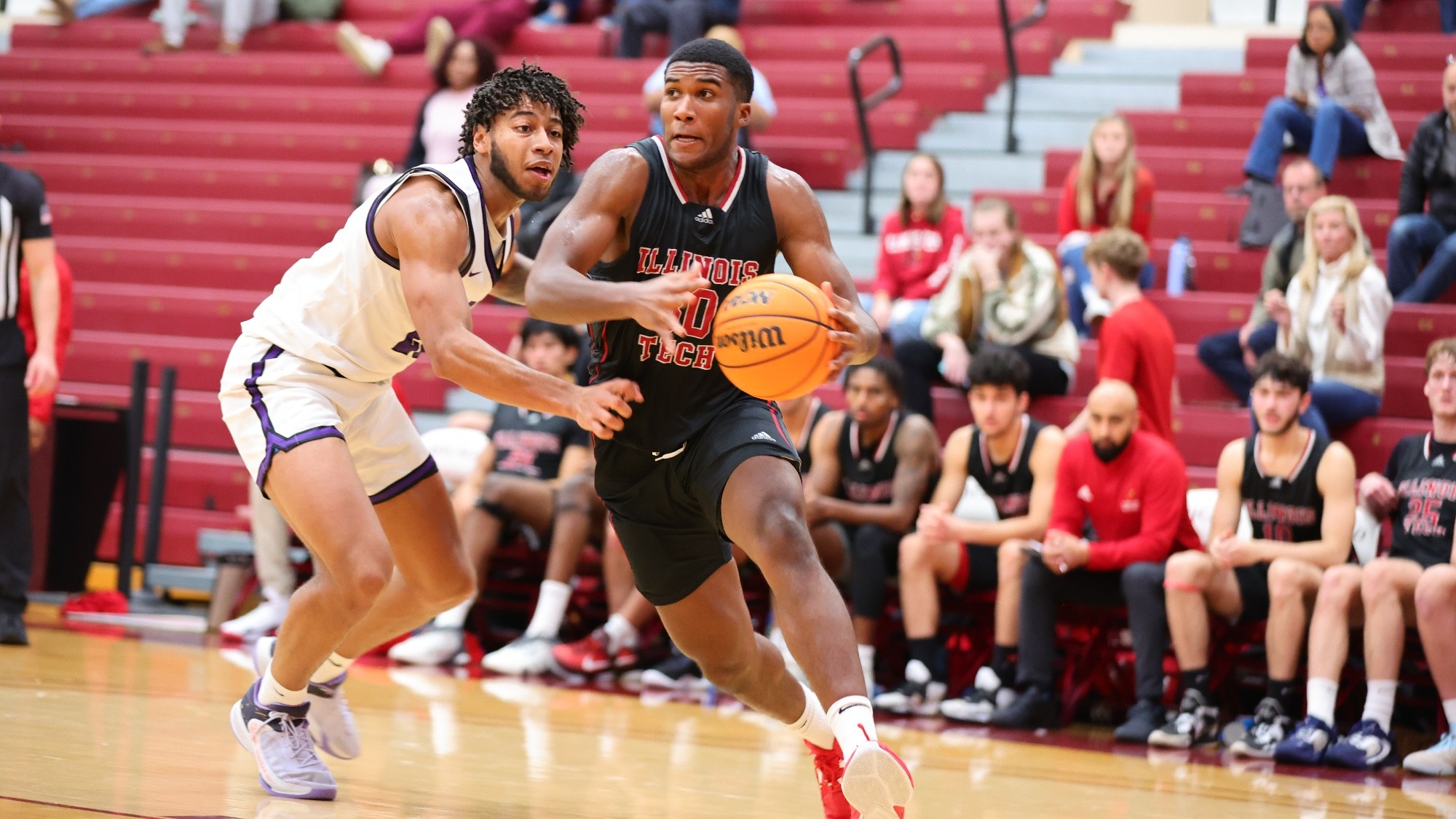 Men's Basketball Comeback Stalls At Rockford - Illinois Institute of ...