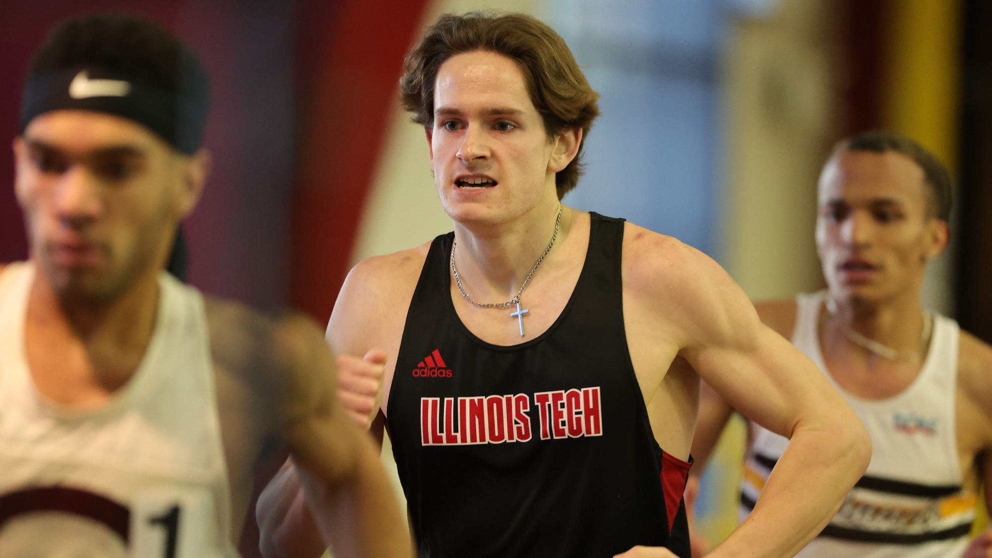 Zach Barisa - 2023-24 - Men's Track and Field - Illinois Institute of ...