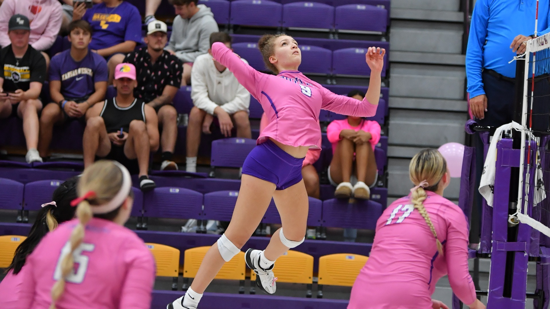 Women’s Volleyball wins 11th straight match, taking out Doane in four ...