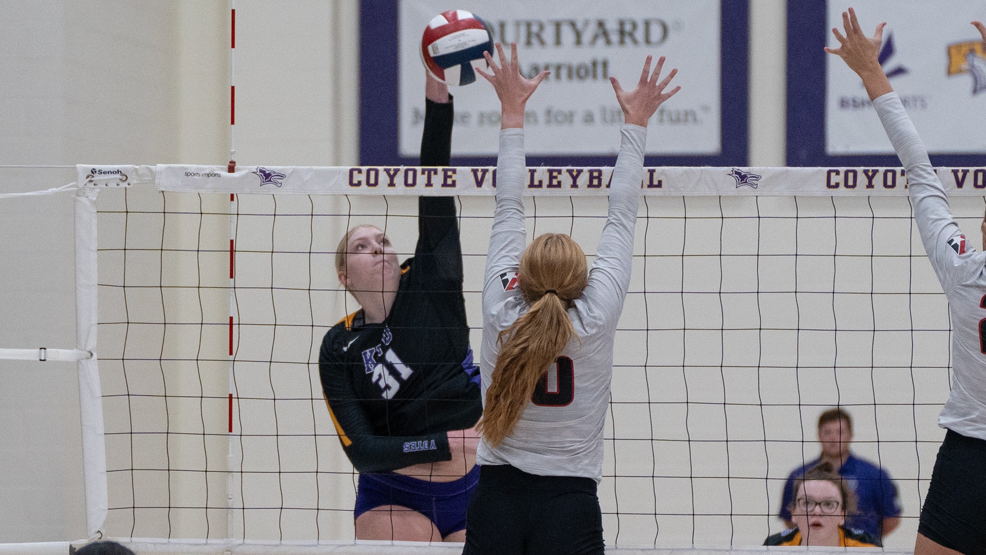 Women's Volleyball comes up just short in five-set thriller with ...